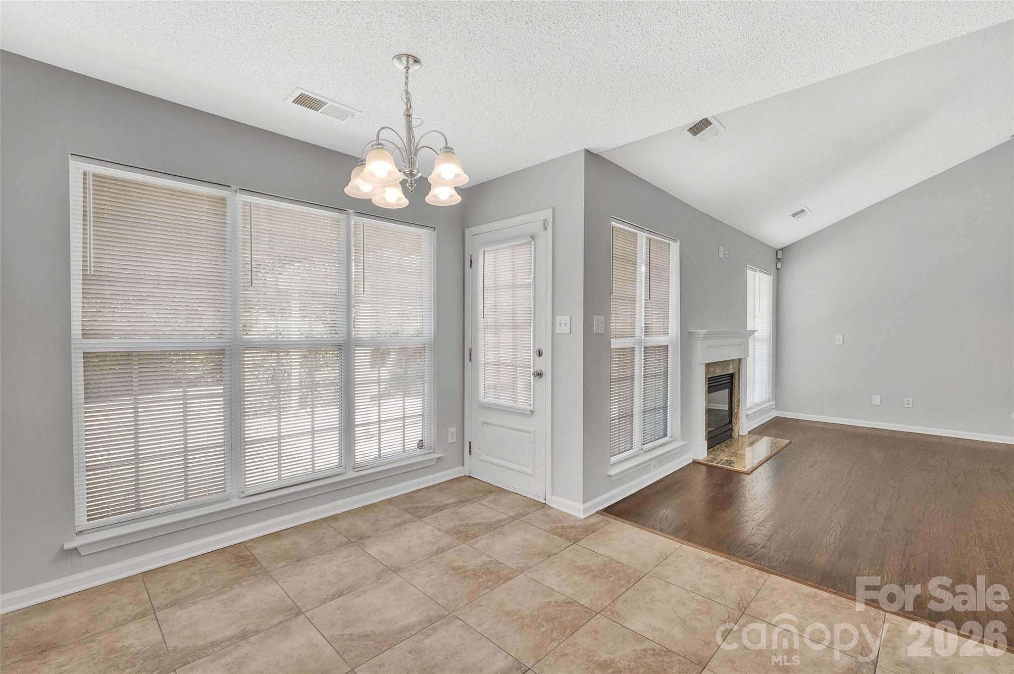 Photo 8 of 14422 Southbridge Forest Drive, Charlotte, NC