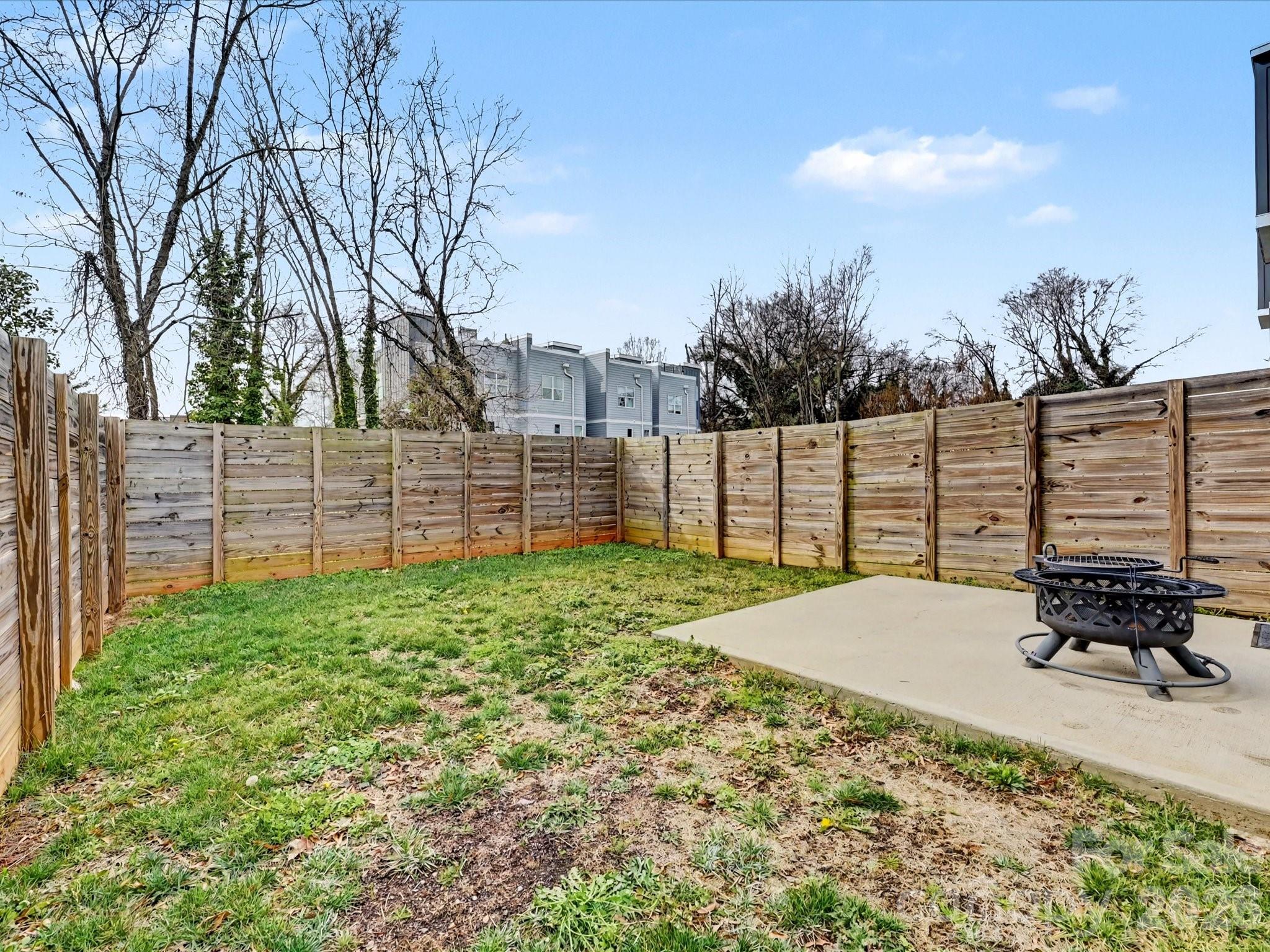 139 S Bruns Avenue, Charlotte, NC - photo 31 of 34