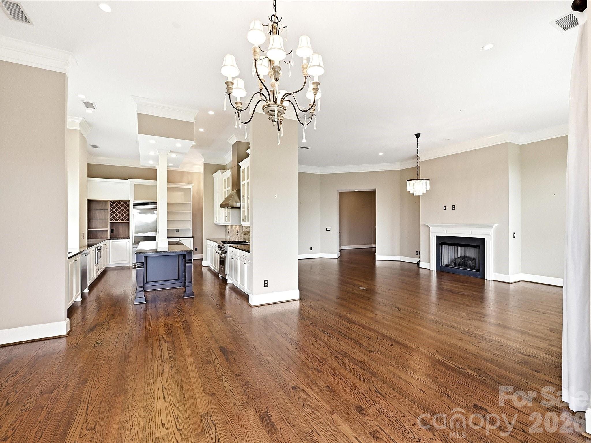 Photo 14 of 2823 Providence Road280, Charlotte, NC