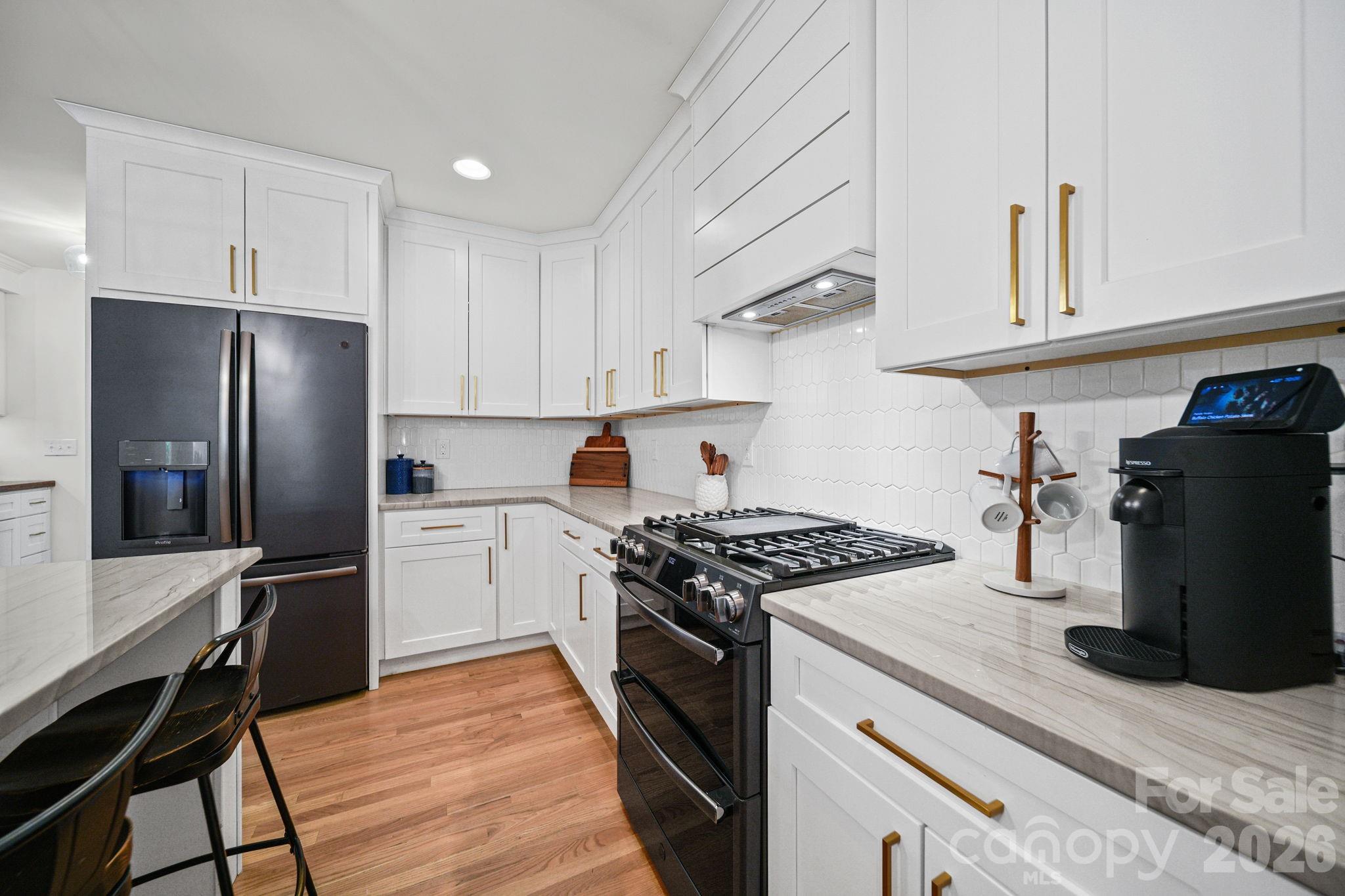 1716 Merriman Avenue, Charlotte, NC - photo 8 of 34