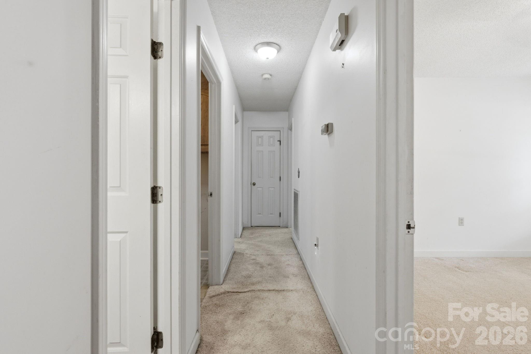 4804 Elmhurst Drive NE, Hickory, NC - photo 18 of 40