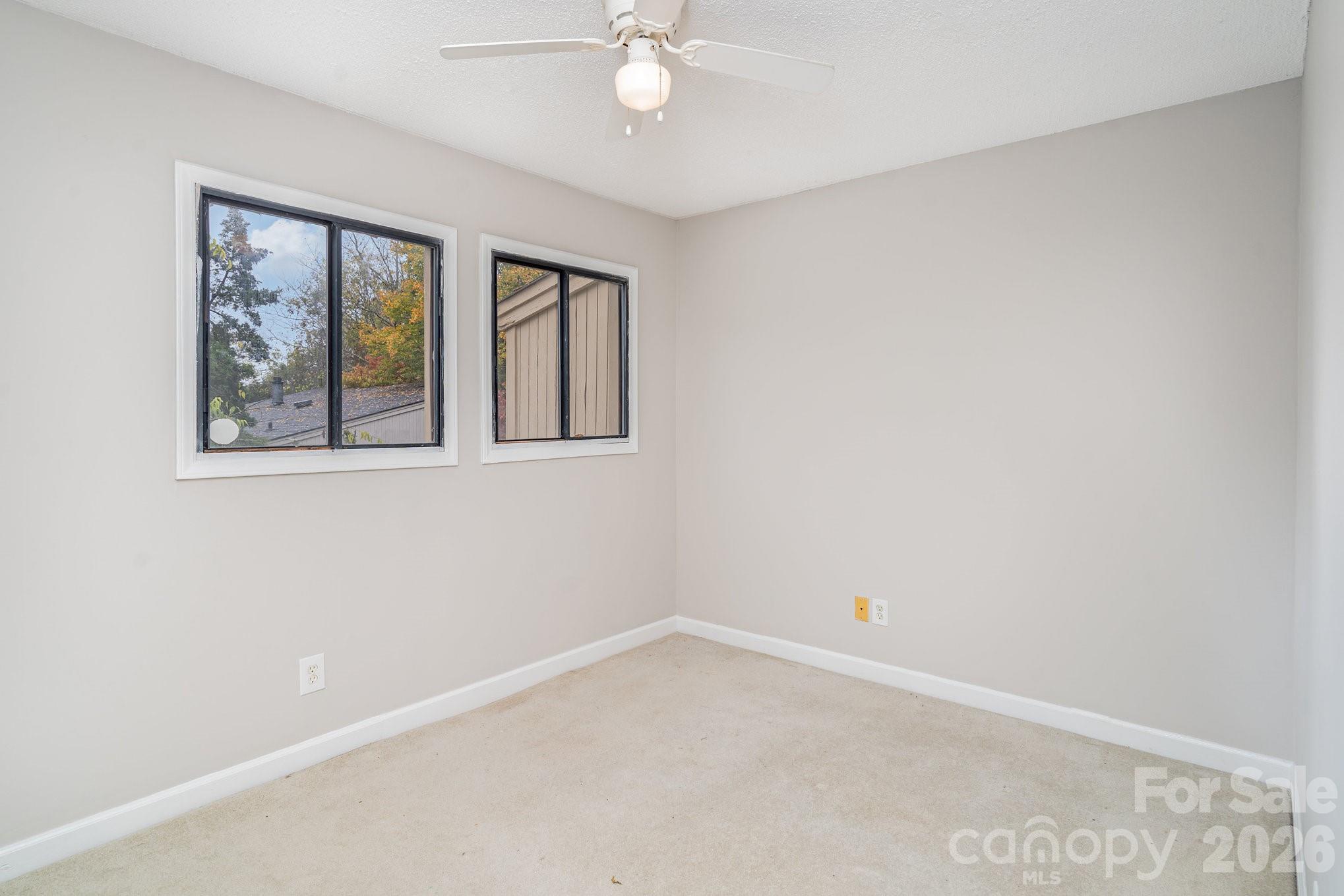 Photo 19 of 8005 Horse Chestnut Lane, Charlotte, NC