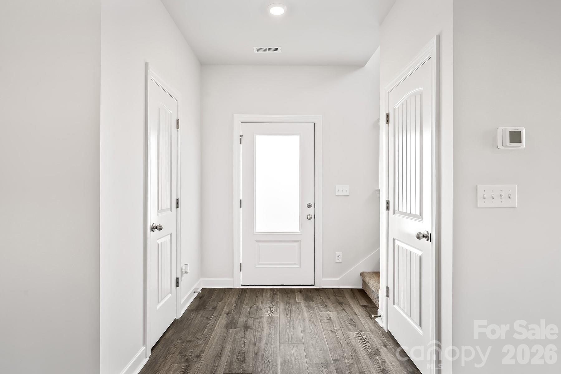Photo 3 of 6516 Fairford Drive, Charlotte, NC