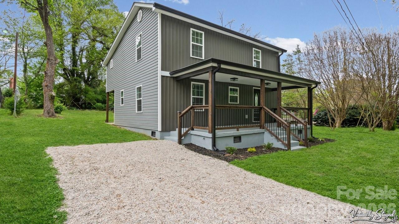 Photo 2 of 102 W Carolina Avenue, Bessemer City, NC