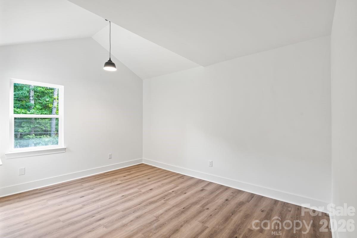 Photo 37 of 2033 Colony Hill Drive, Charlotte, NC
