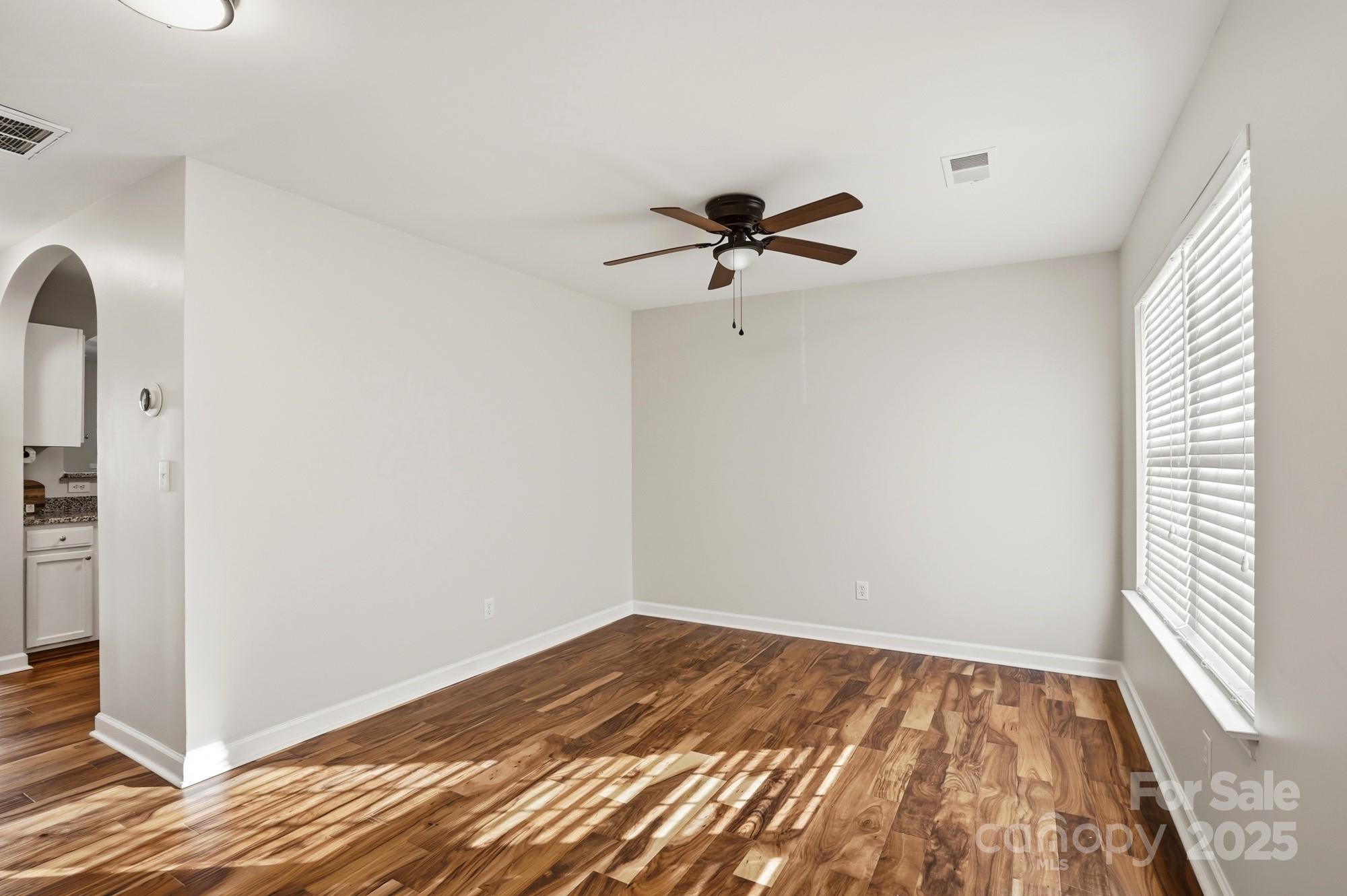 Photo 4 of 3855 Glenlea Commons Drive, Charlotte, NC