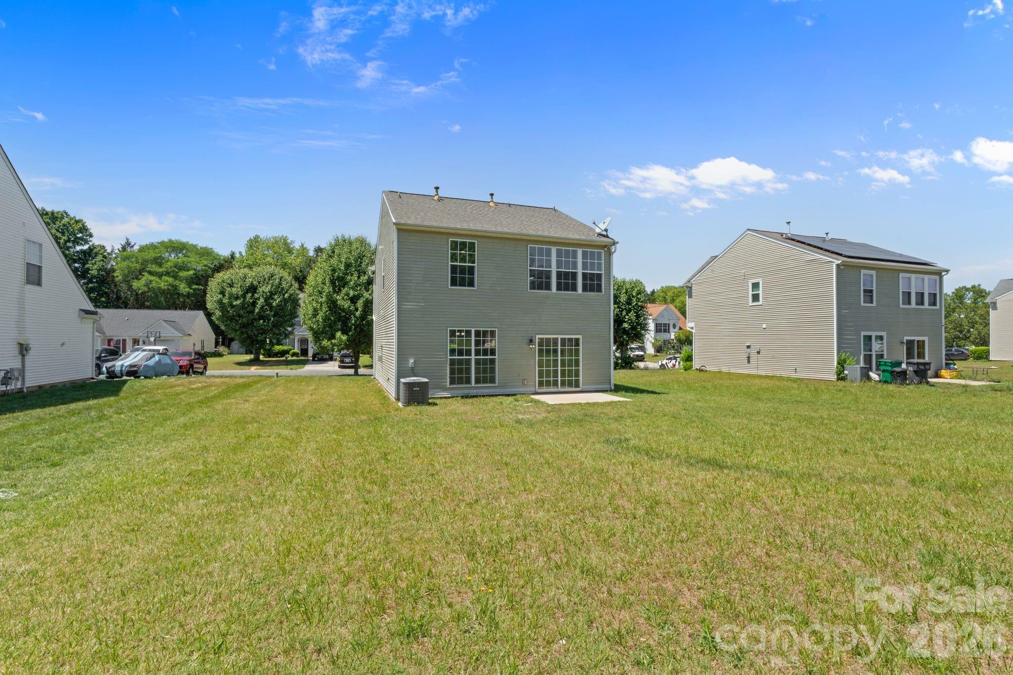 Photo 42 of 10410 Roundleaf Drive, Charlotte, NC