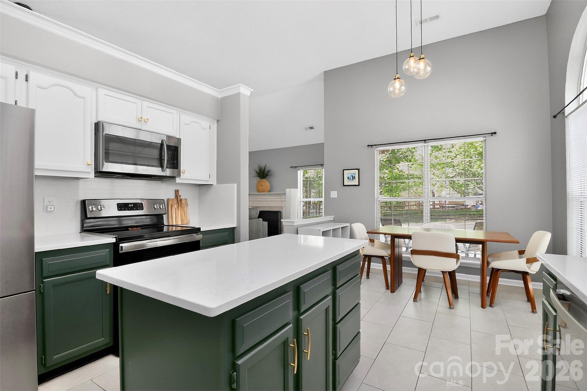 Photo 18 of 10631 Jardin Way, Charlotte, NC