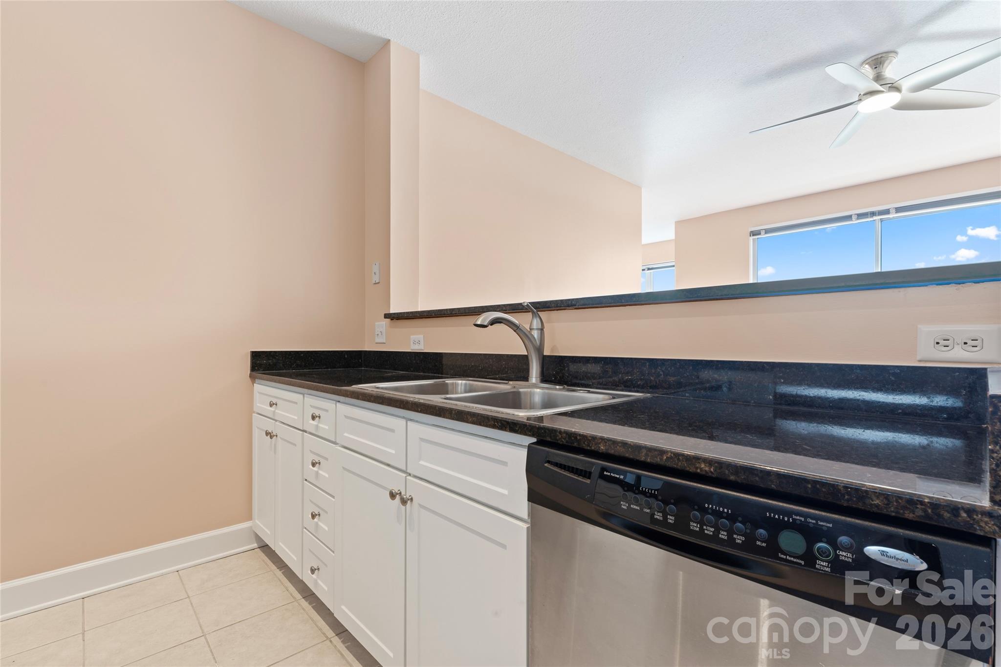 Photo 14 of 1315 East Boulevard714, Charlotte, NC