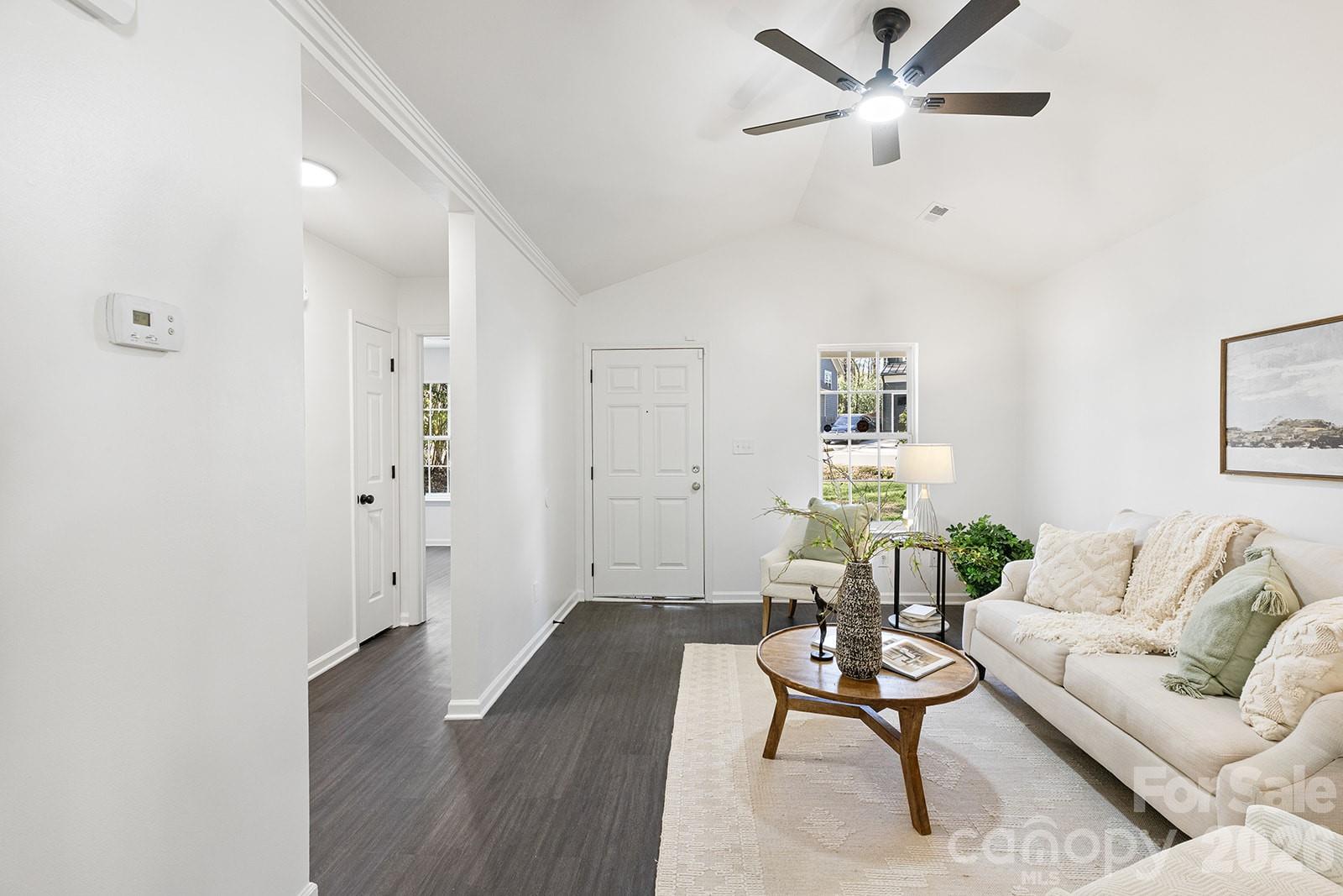 913 Tennyson Drive, Charlotte, NC - photo 16 of 25