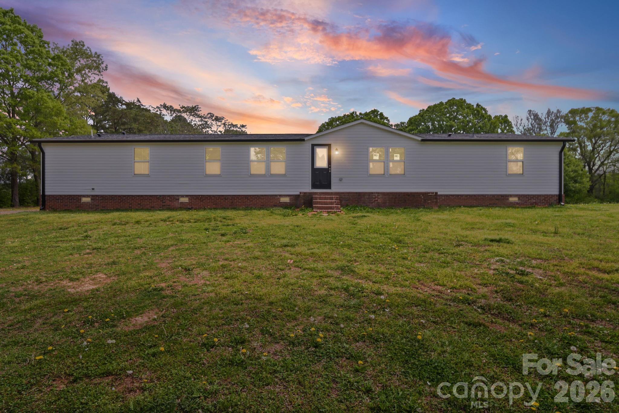 8592 Amanda Lane, Norwood, NC