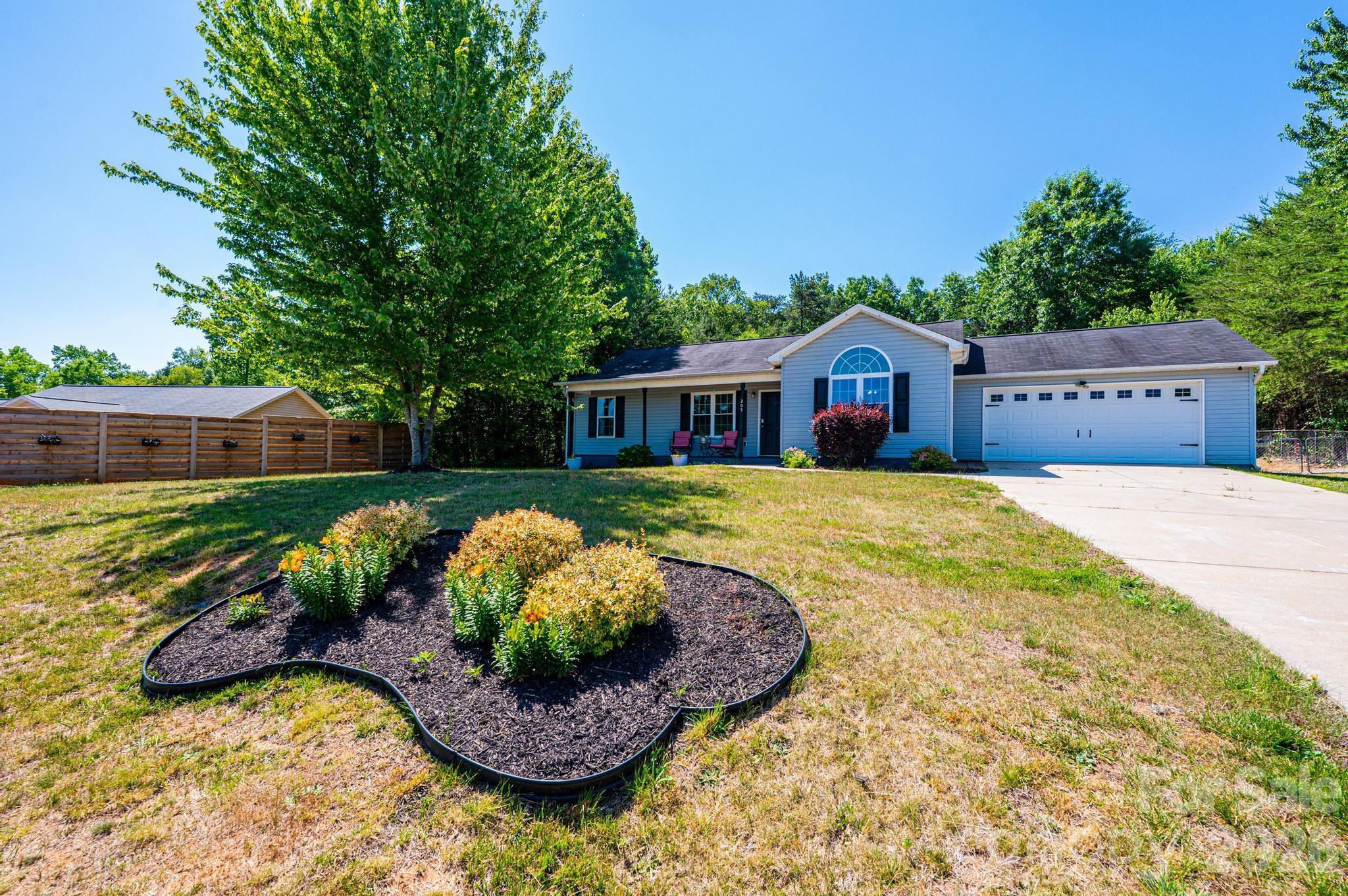 205 Winding Cedar Drive, Statesville, NC - photo 1 of 1