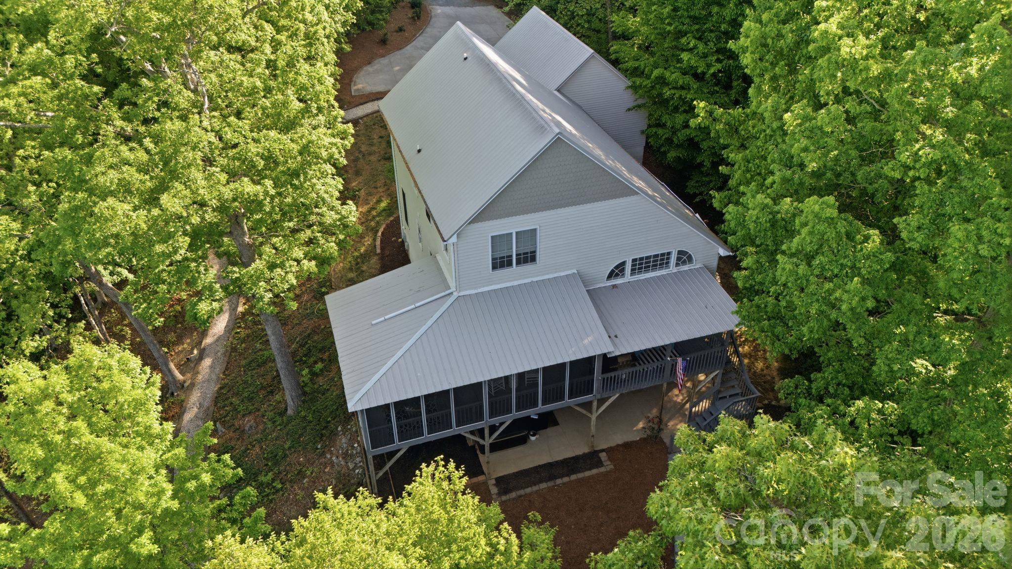 424 Mountain Harbor Drive, Lexington, NC - photo 4 of 48