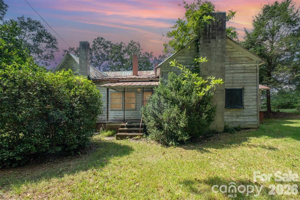 Photo 3 of 2412 Daves Drive, Shelby, NC