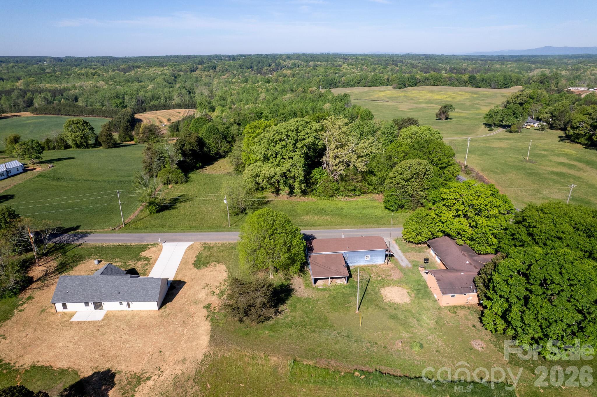 Photo 3 of 5201 Flay Road, Lincolnton, NC