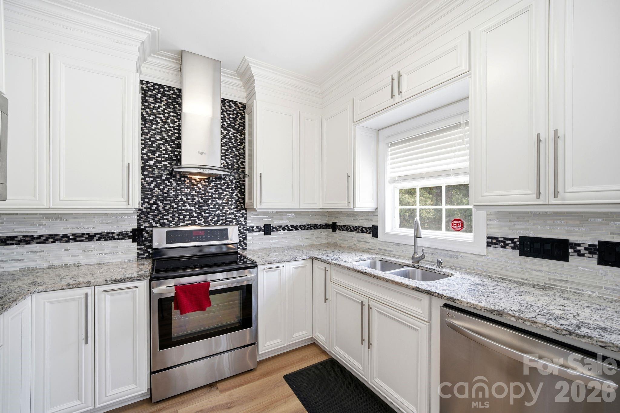 Photo 28 of 9310 Lindahi Lane, Charlotte, NC