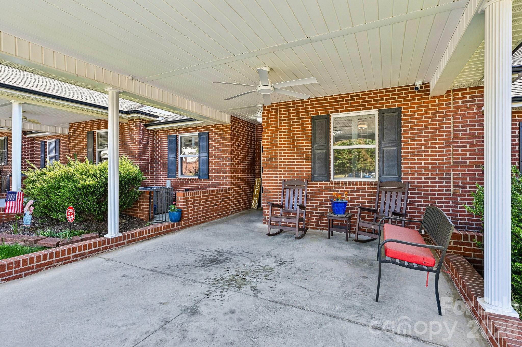 Photo 3 of 3868 Sage Court, Denver, NC