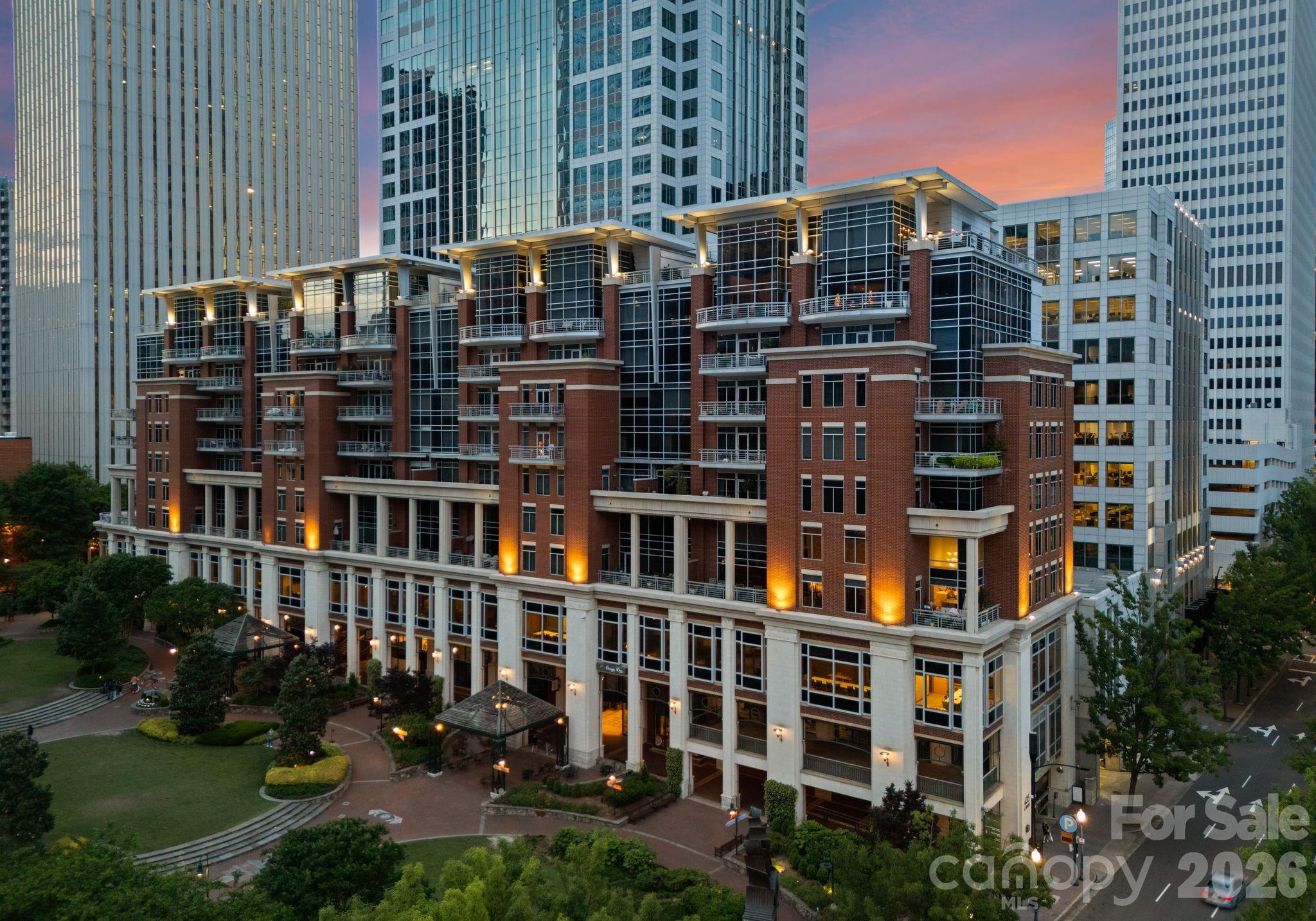 Home for sale at 435 S Tryon Street904, Charlotte, NC — photo 1 of 48