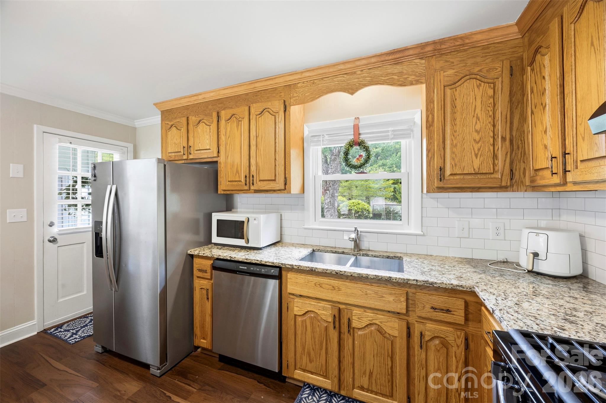 2109 Hollandale Drive, Gastonia, NC - photo 12 of 32