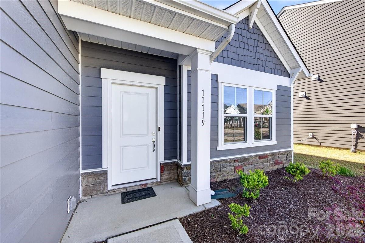 Photo 3 of 11119 Glasden Road, Charlotte, NC