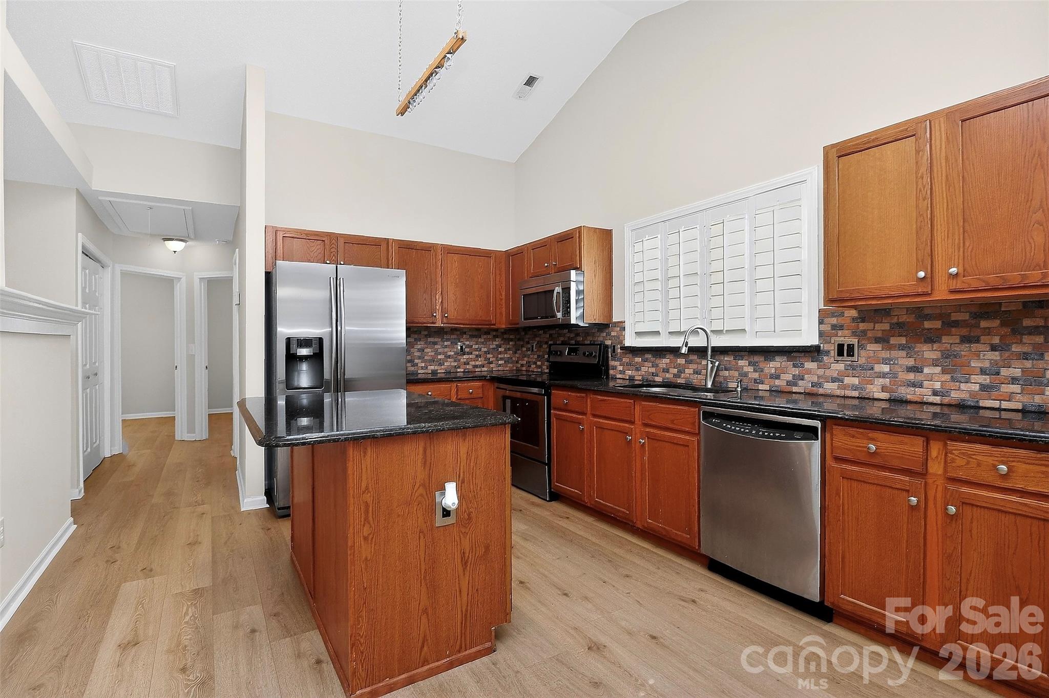 Photo 15 of 7022 Duchamp Drive, Charlotte, NC