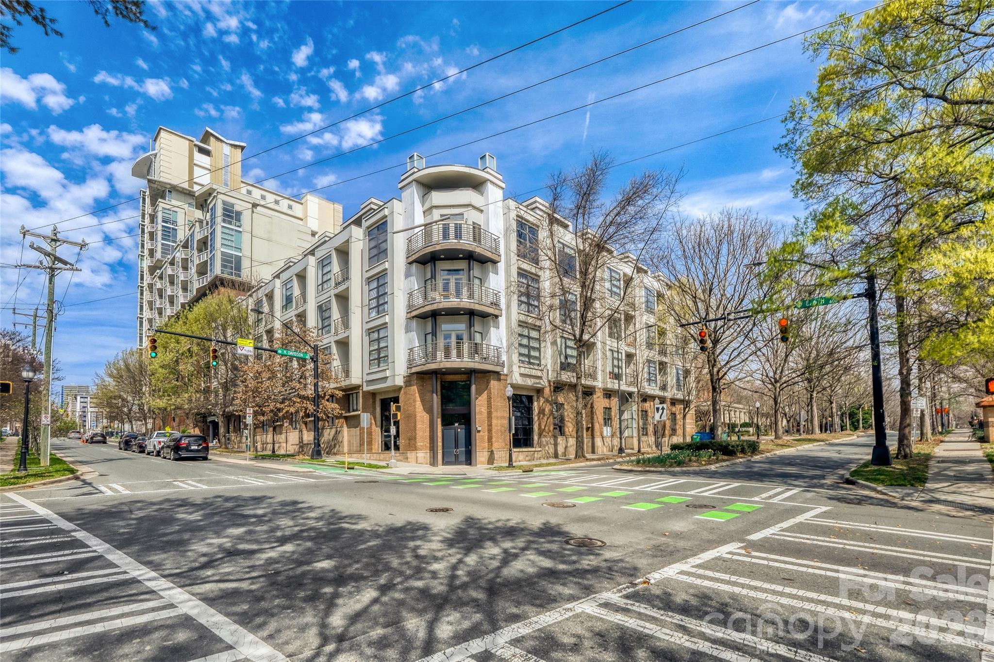 Home for sale at 525 E 6th Street409, Charlotte, NC — photo 1 of 22