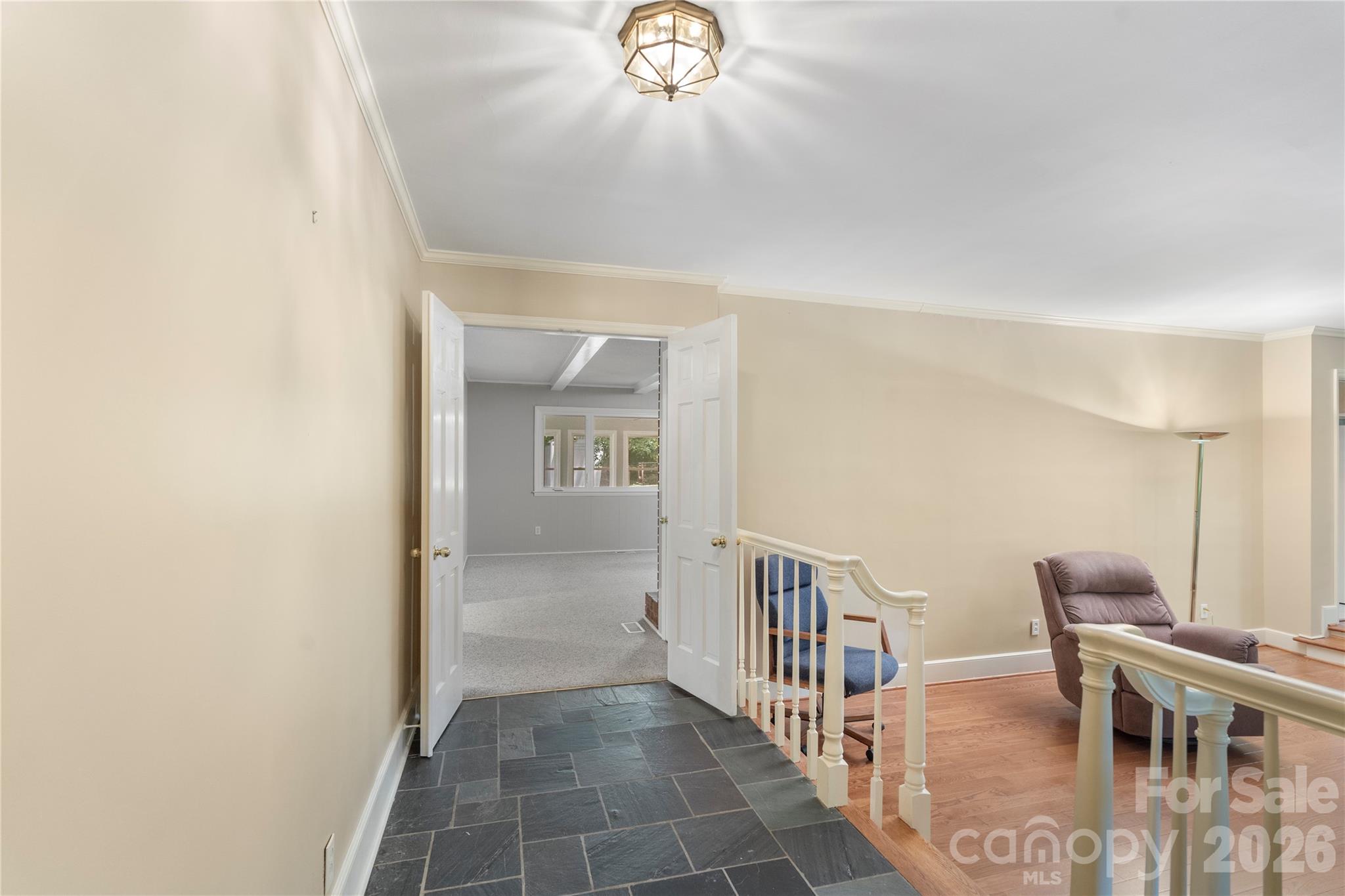 Home for sale at 221 Kingsway Circle, Charlotte, NC — photo 6 of 48