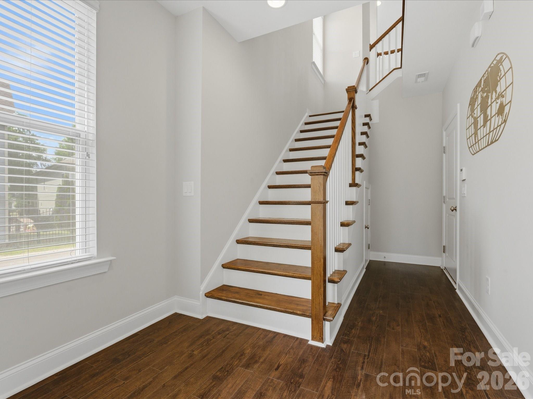 Photo 3 of 1740 Pat Garrett Street, Charlotte, NC