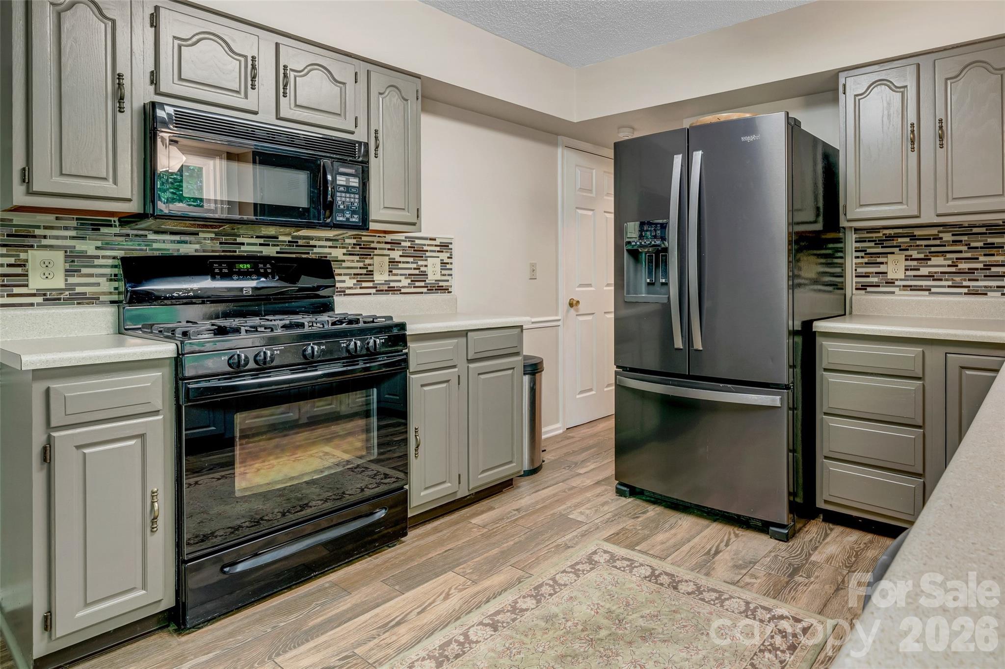 18 Tarragon Place, Flat Rock, NC - photo 11 of 49