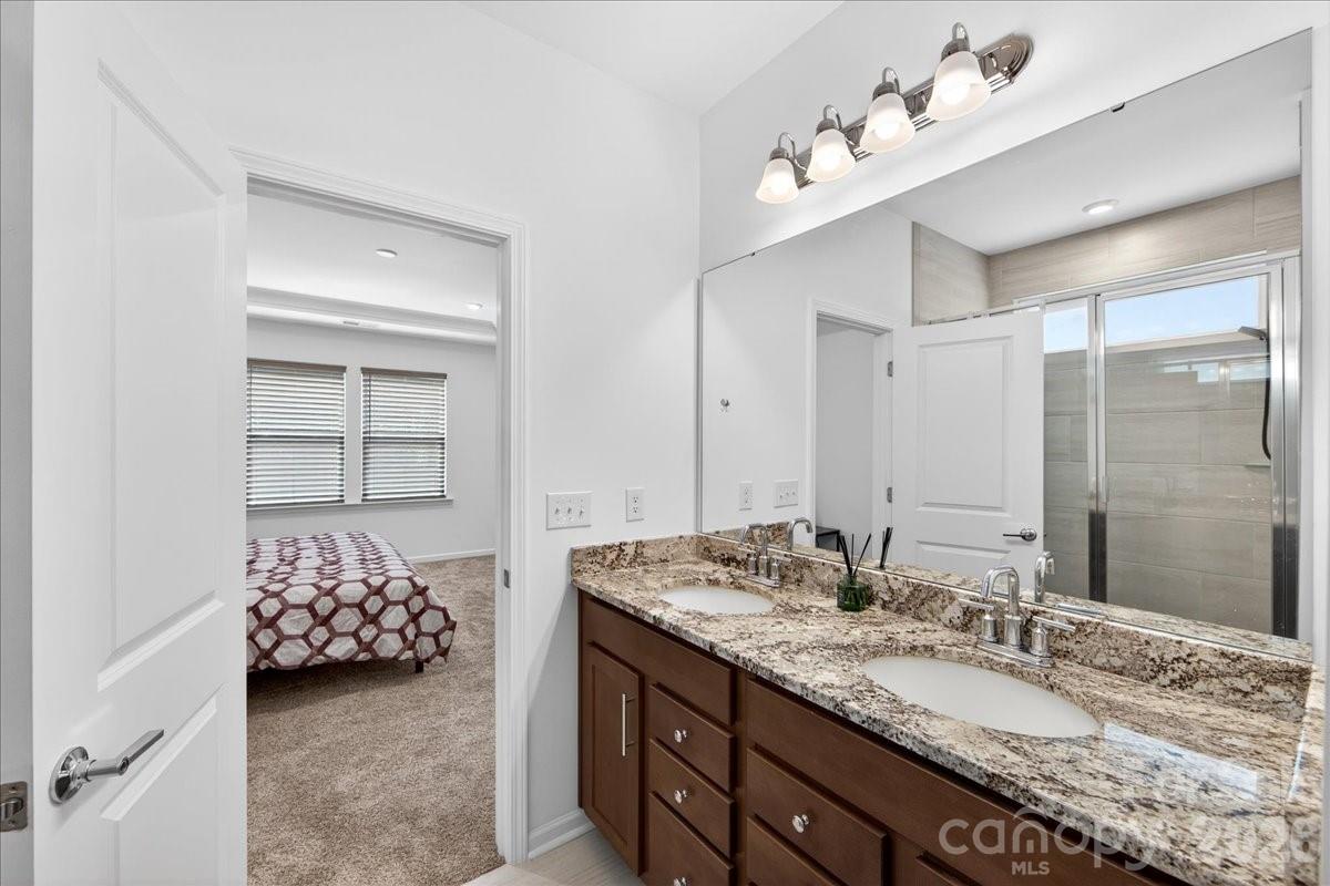 Photo 23 of 11119 Glasden Road, Charlotte, NC