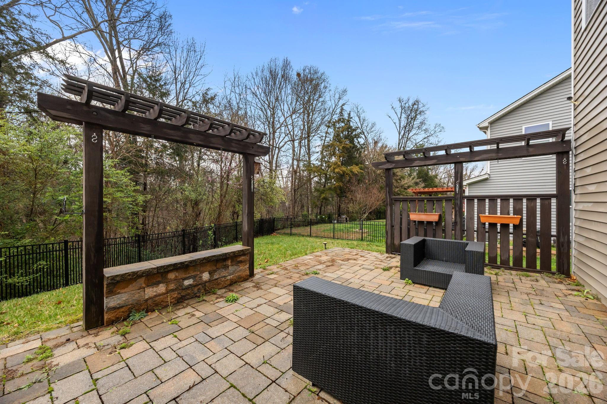 10817 Bere Island Drive, Charlotte, NC - photo 34 of 42