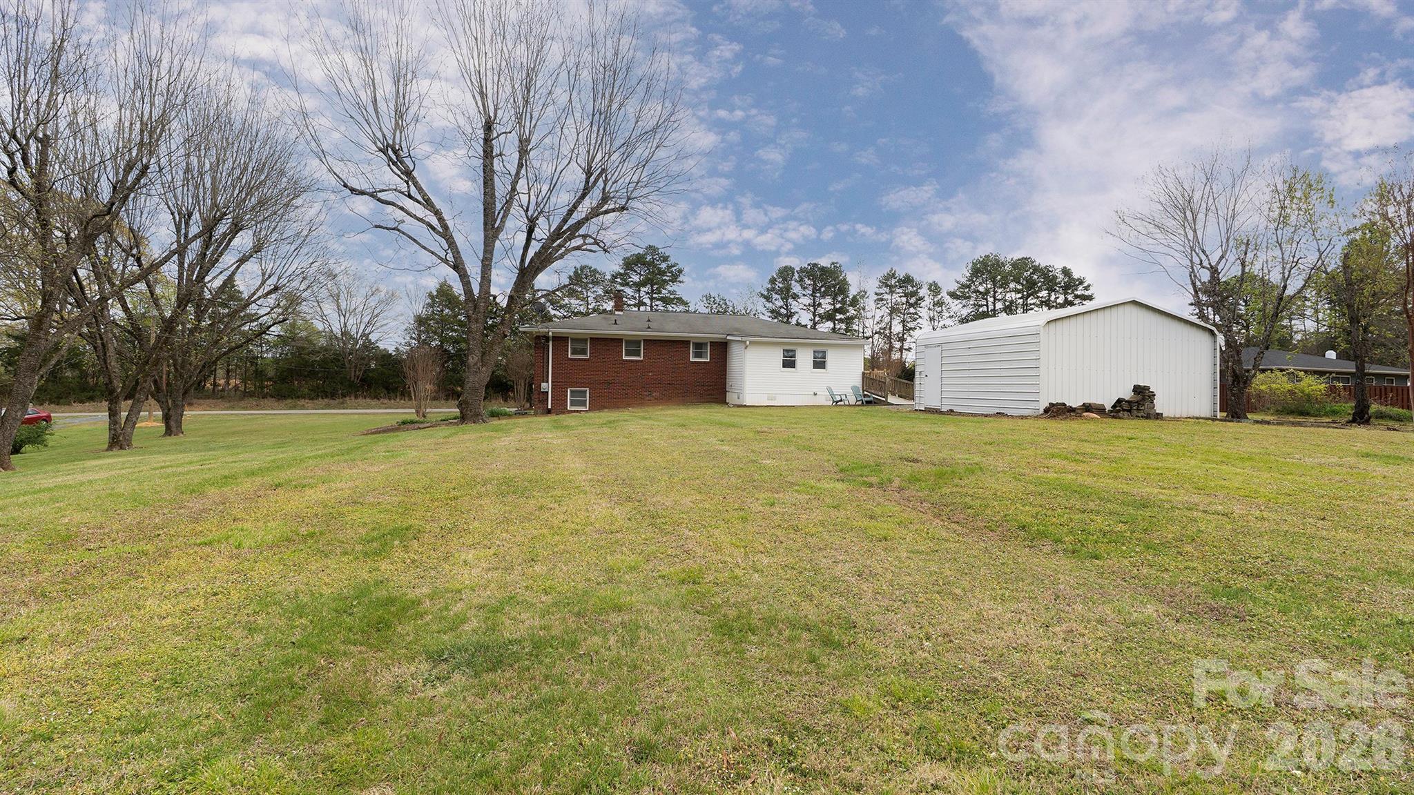 2700 Mount Pleasant Road S, Mount Pleasant, NC - photo 3 of 25