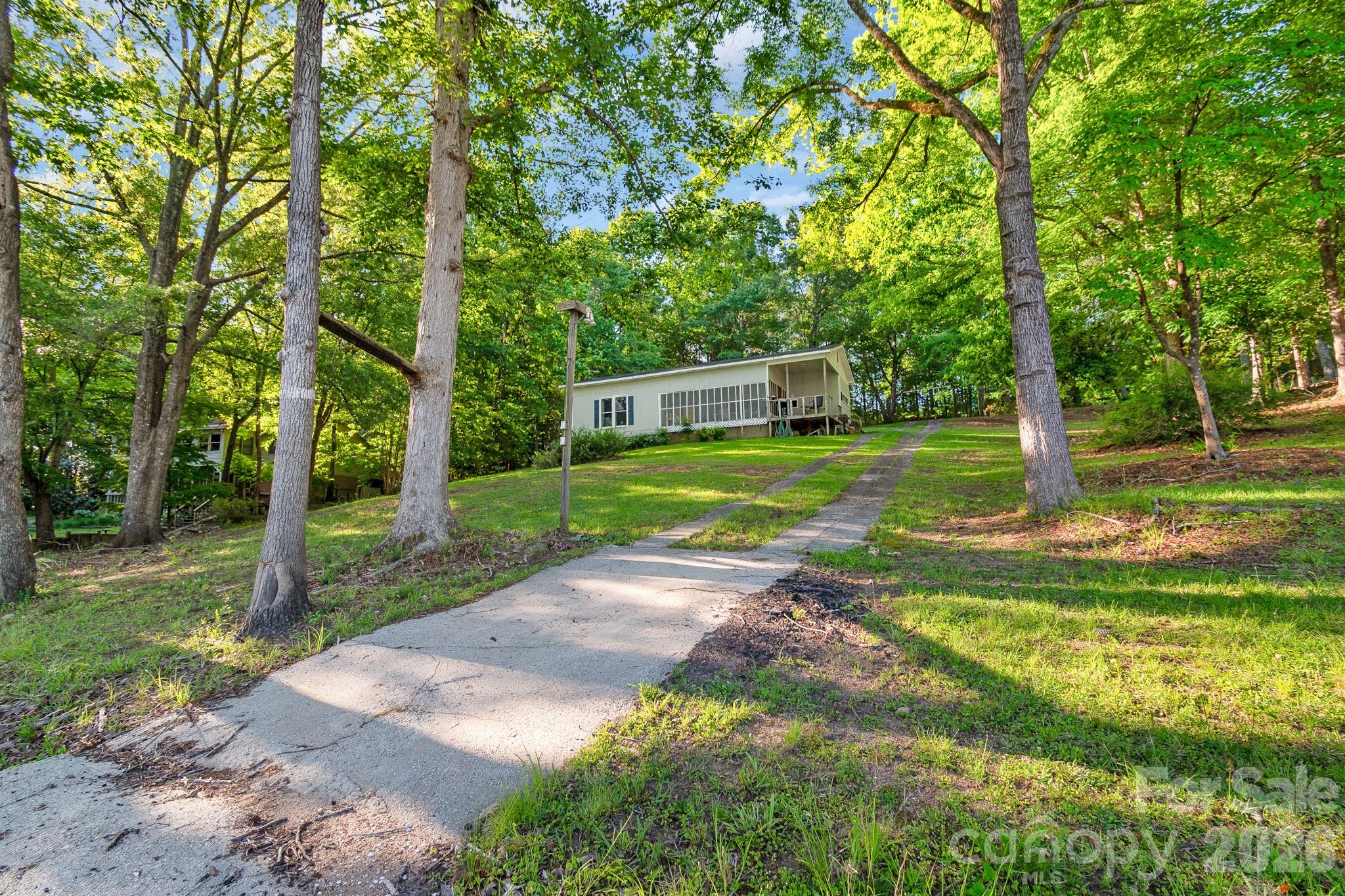 2208 Singleton Creek Road, Liberty Hill, SC - photo 32 of 49