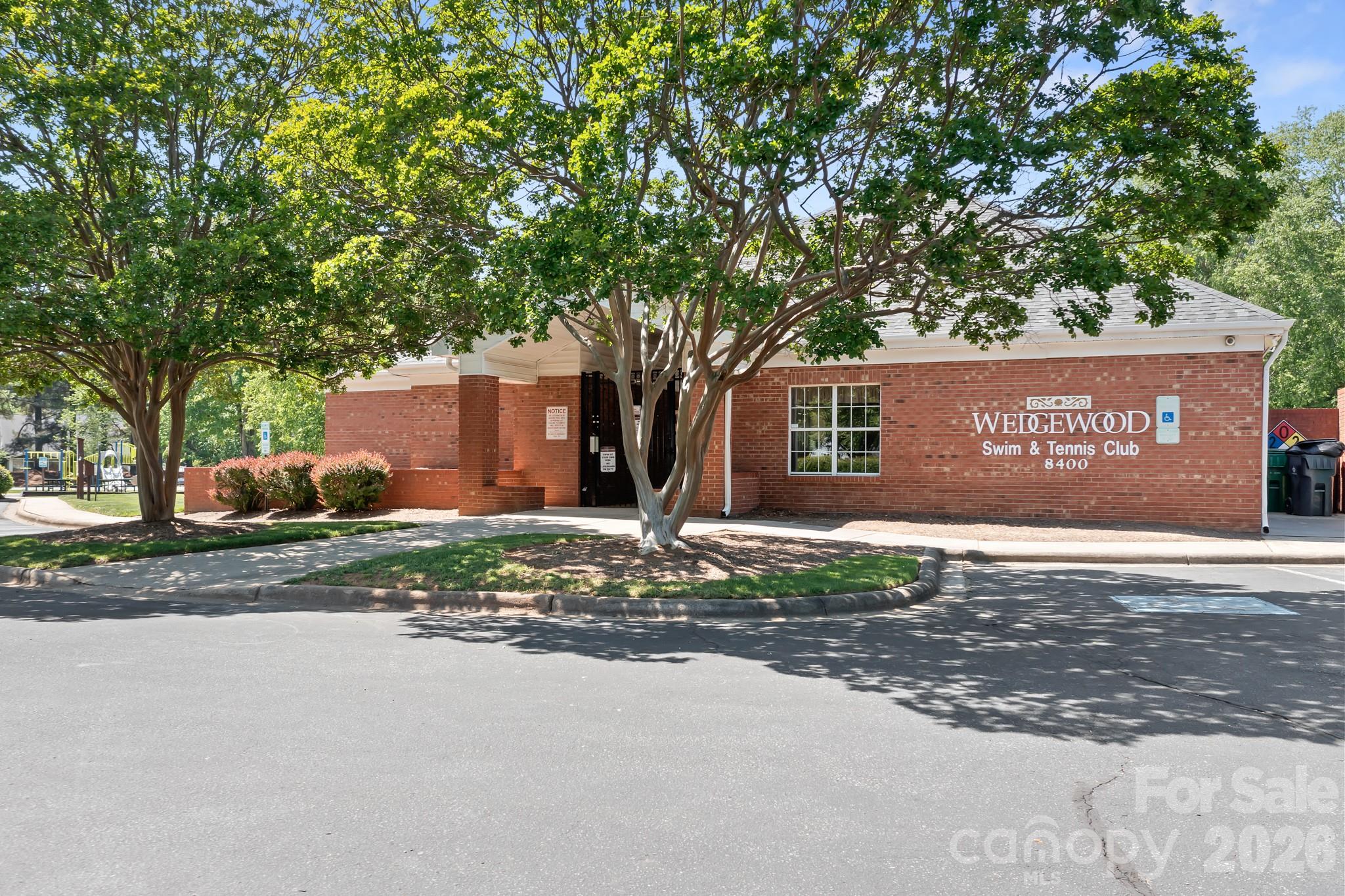 Photo 38 of 8940 Raven Park Drive, Charlotte, NC