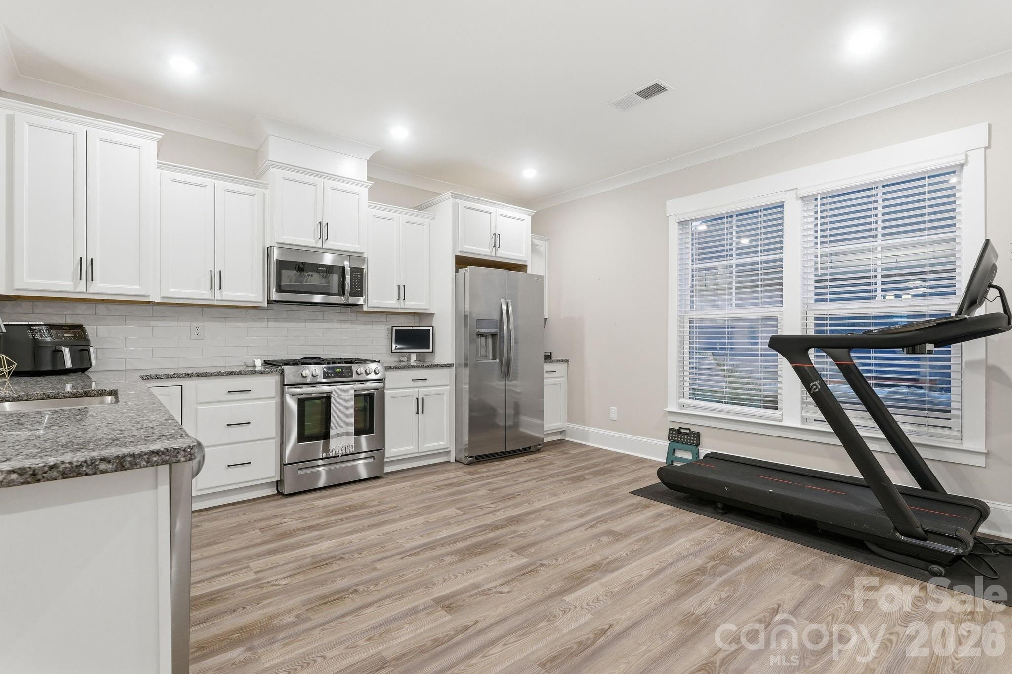 729 Veloway Drive, Rock Hill, SC - photo 9 of 33