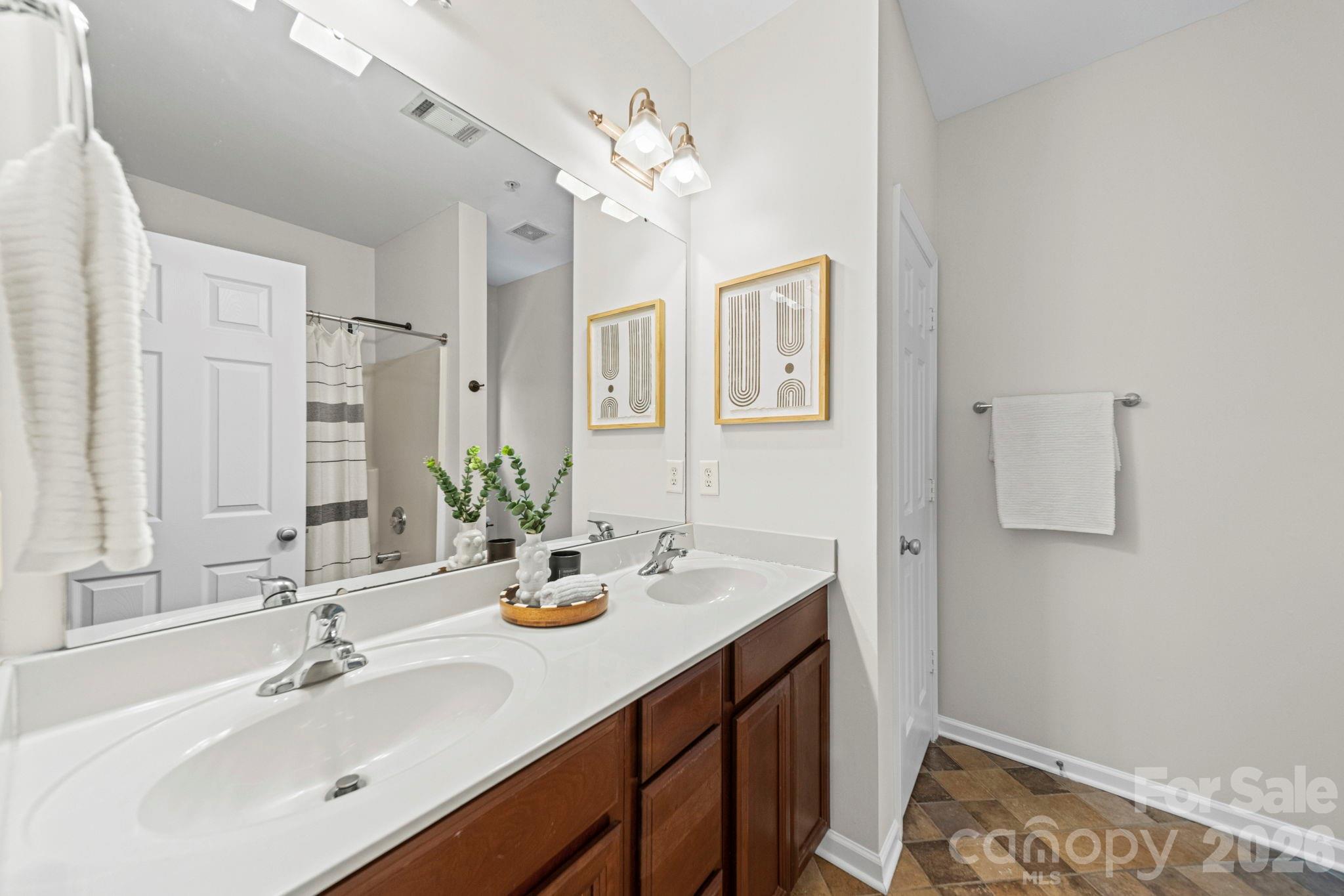 Photo 23 of 3825 Picasso Court, Charlotte, NC