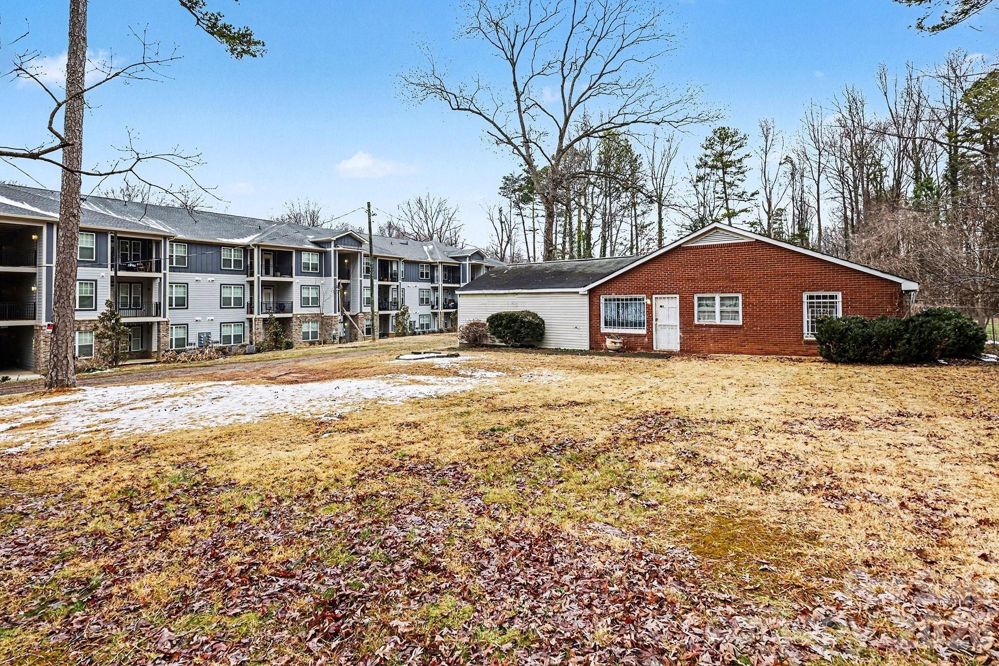 Exterior of 500 Tom Hunter Road, Charlotte, NC