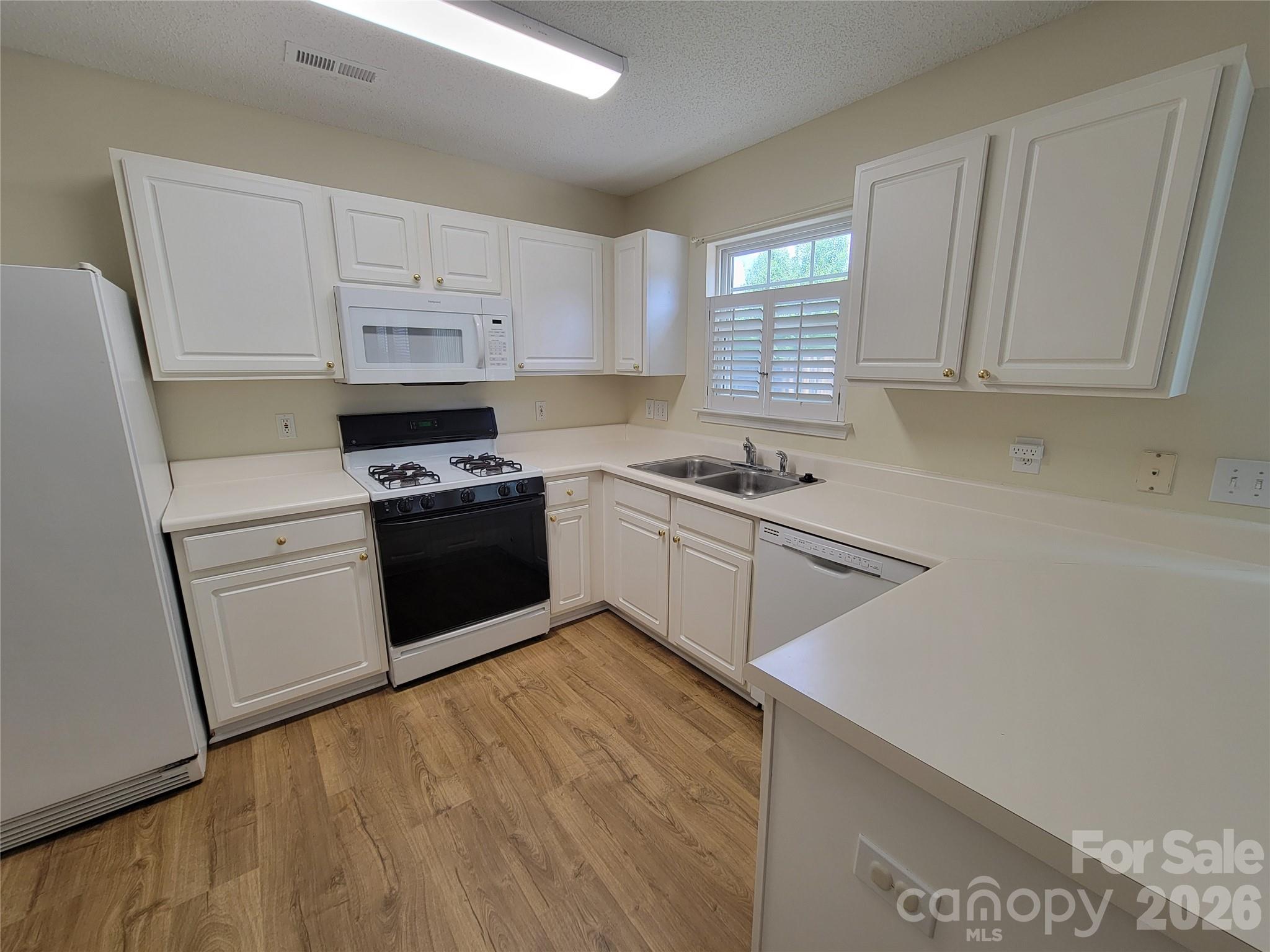 3314 Arbor Pointe Drive, Indian Trail, NC - photo 5 of 23