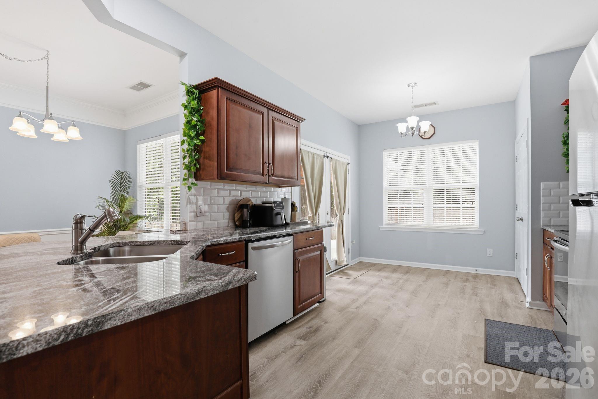 Photo 14 of 11030 Holm Oak Place, Charlotte, NC