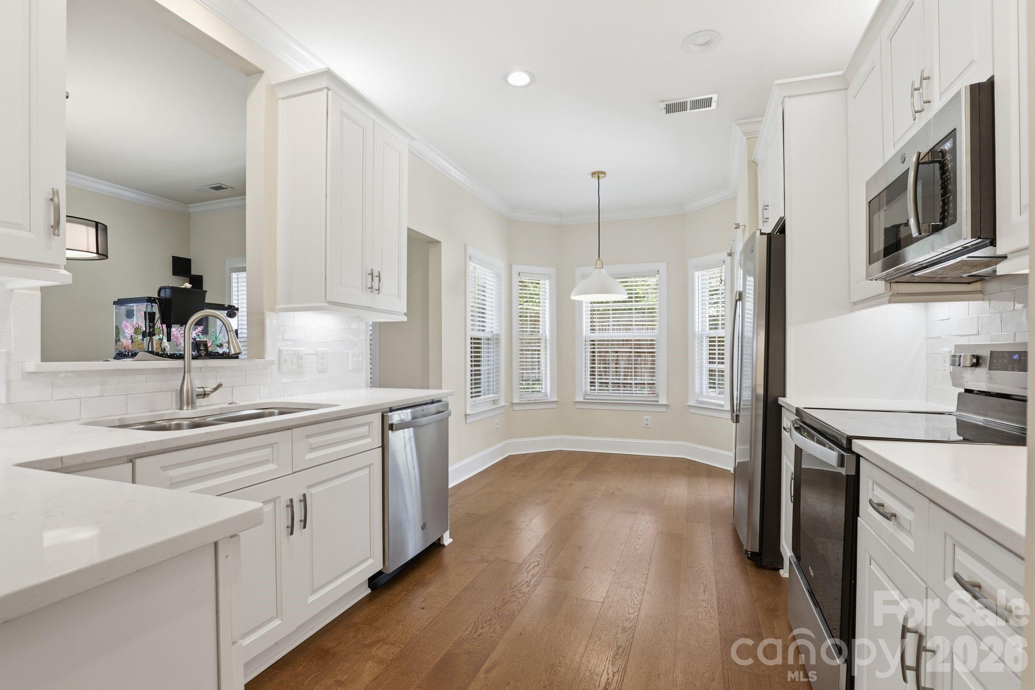 Photo 12 of 2800 Wingfield Place, Charlotte, NC