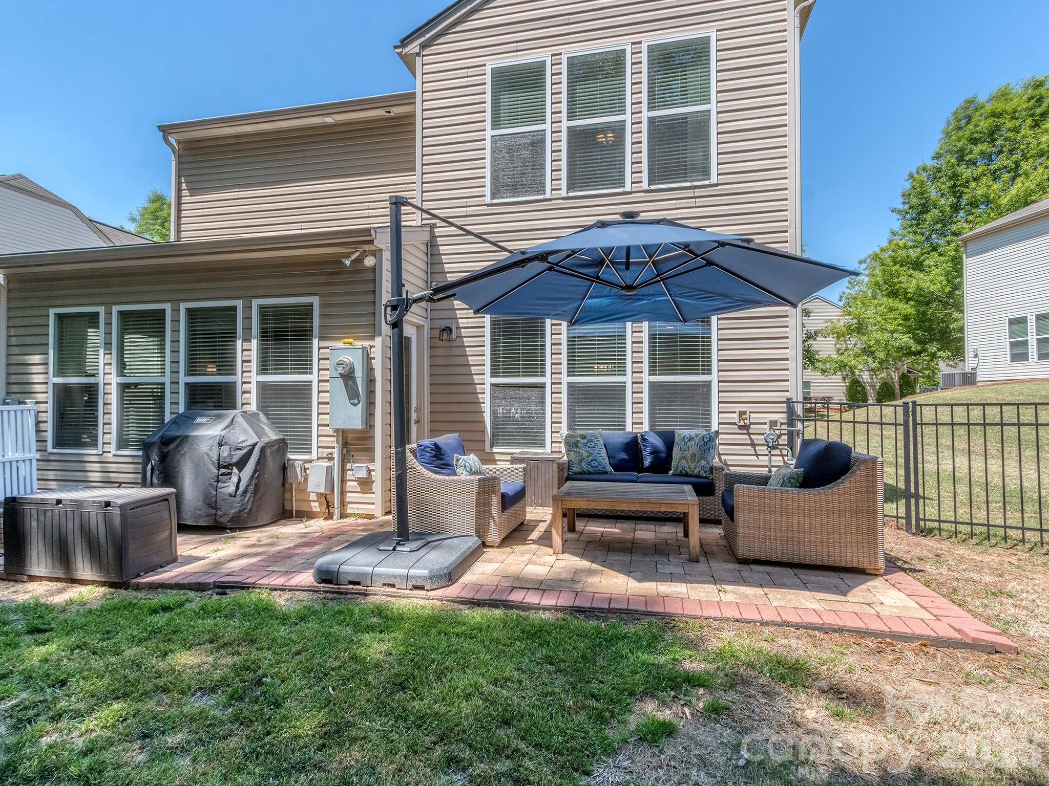 Photo 3 of 1726 Royal Gorge Avenue, Charlotte, NC