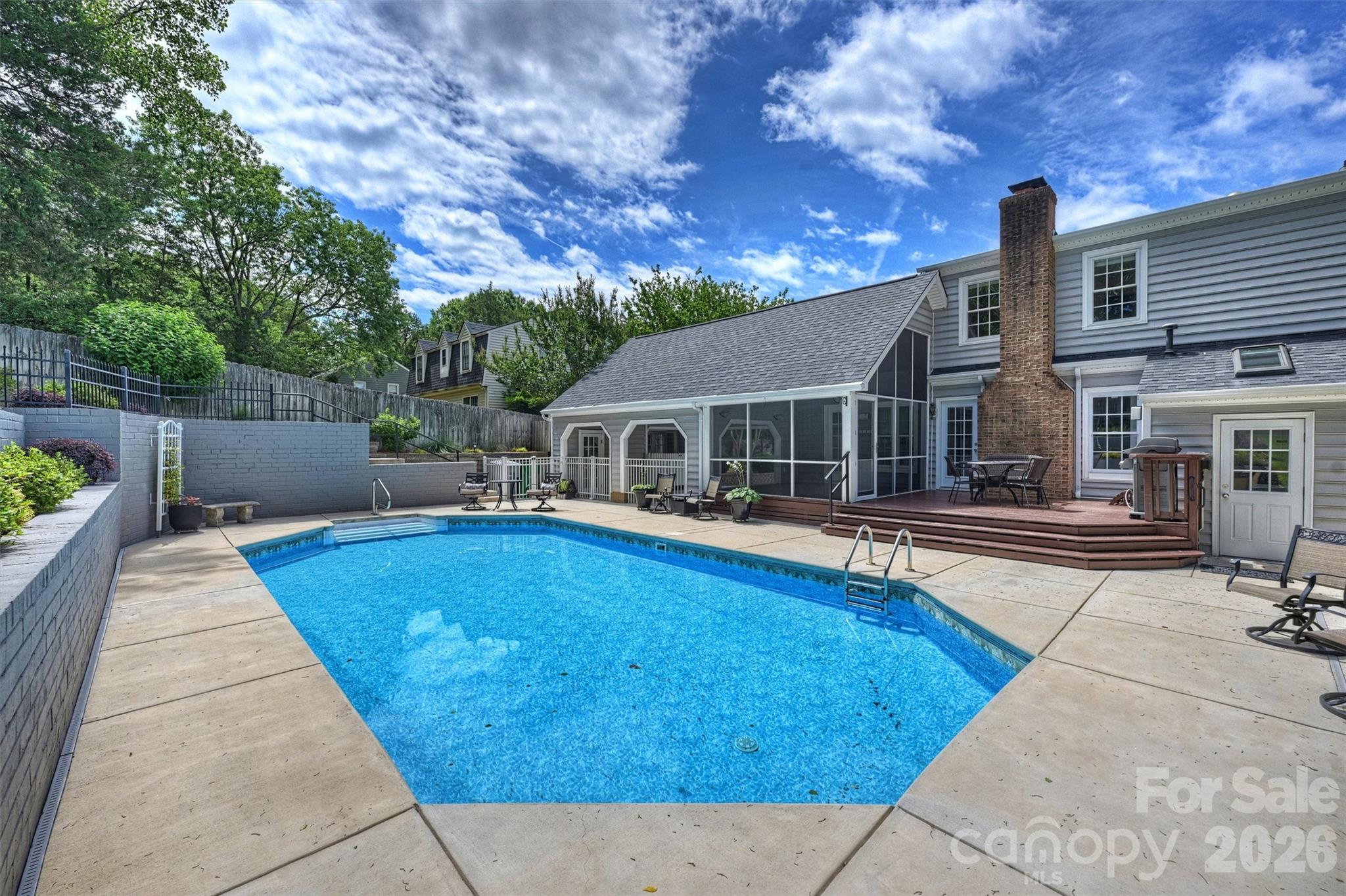 Photo 40 of 4013 Bridgewood Lane, Charlotte, NC