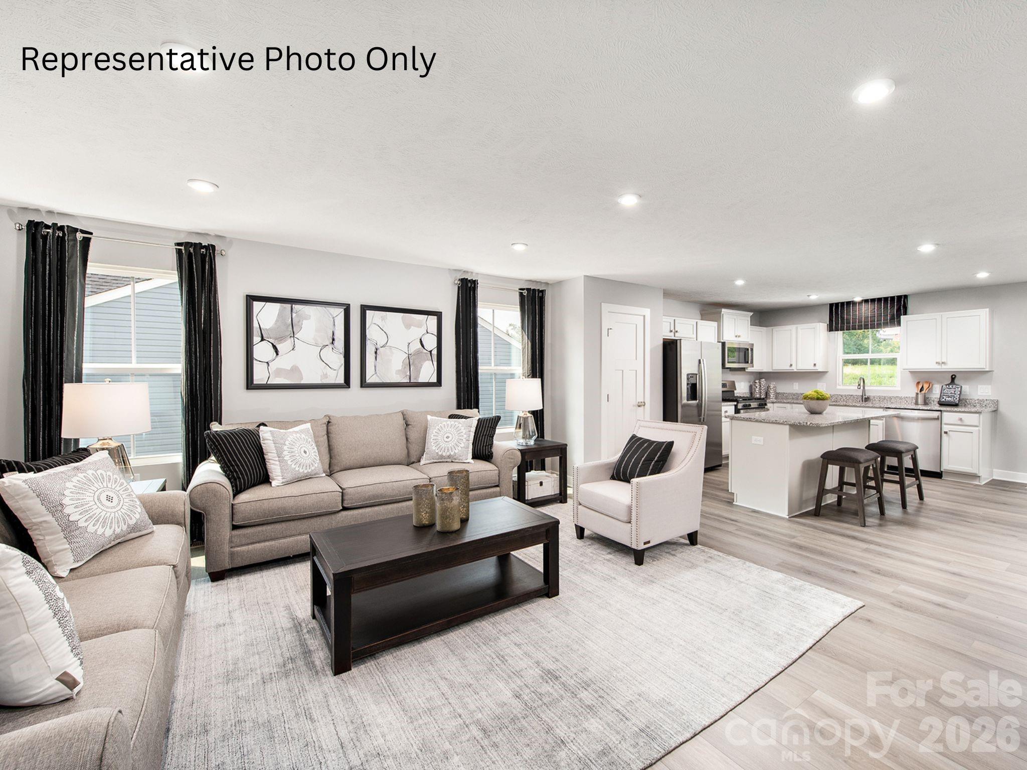 Photo 4 of 930 Pemberley Street, Lancaster, SC