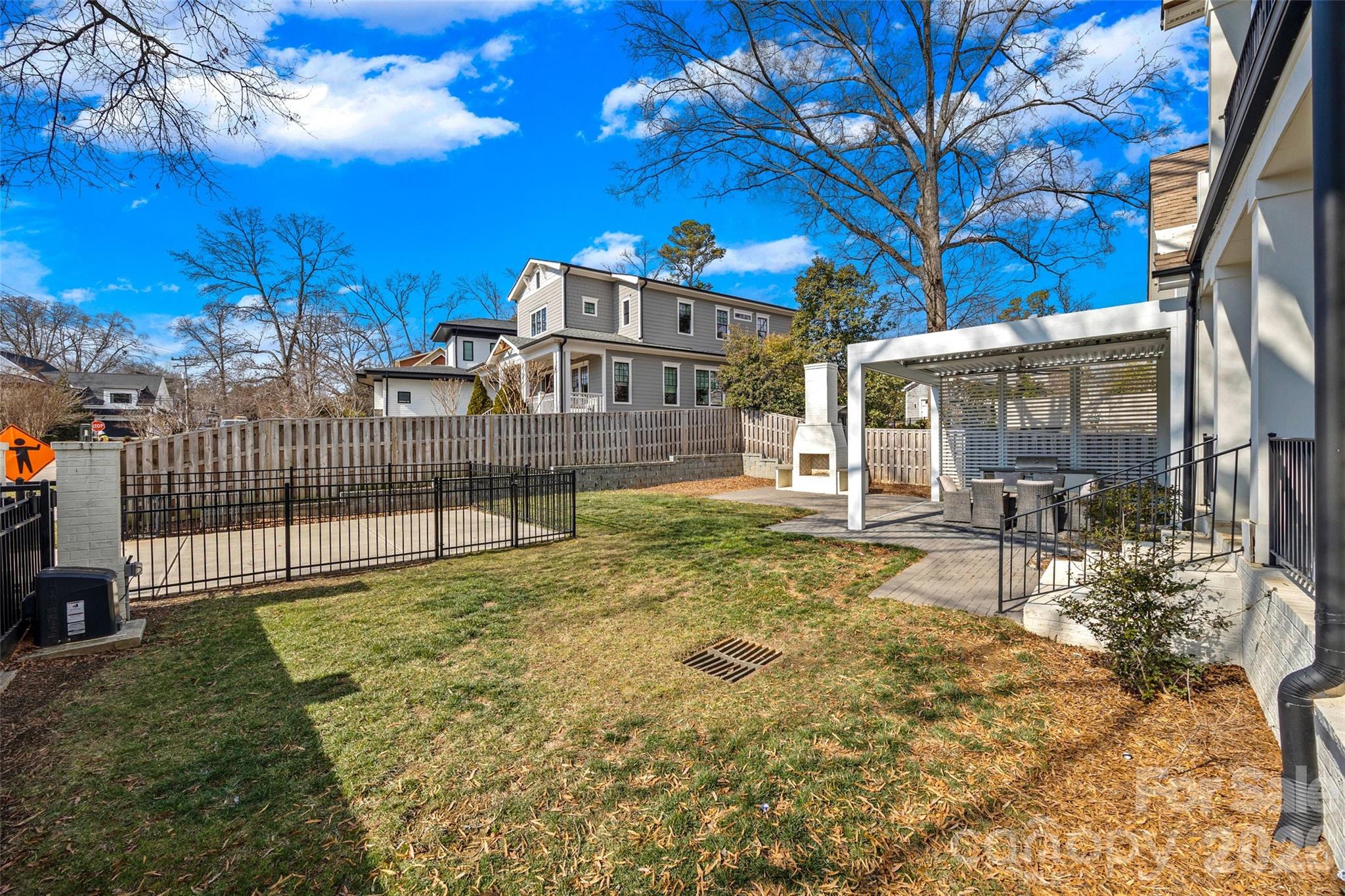 Photo 38 of 2336 Springdale Avenue, Charlotte, NC