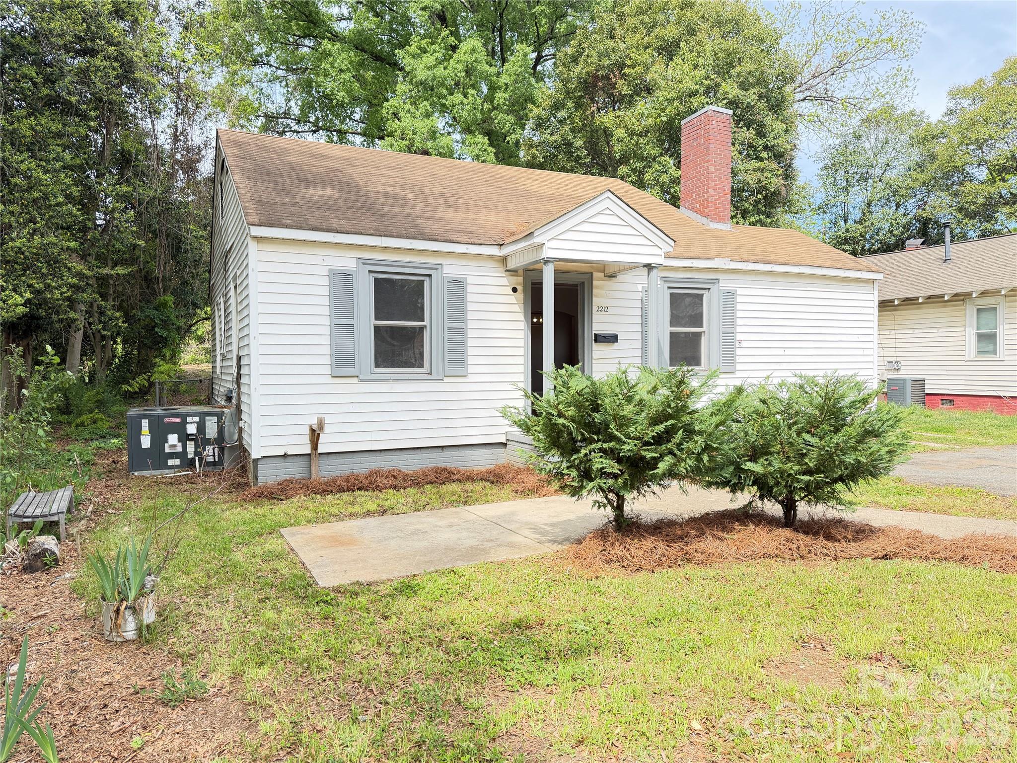 Photo 2 of 2212 Camp Greene Street, Charlotte, NC