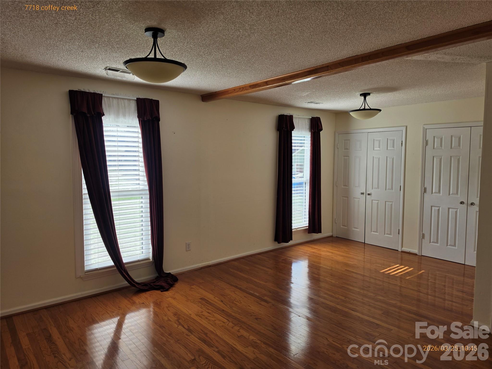 Photo 3 of 7718 Coffey Creek Drive, Charlotte, NC