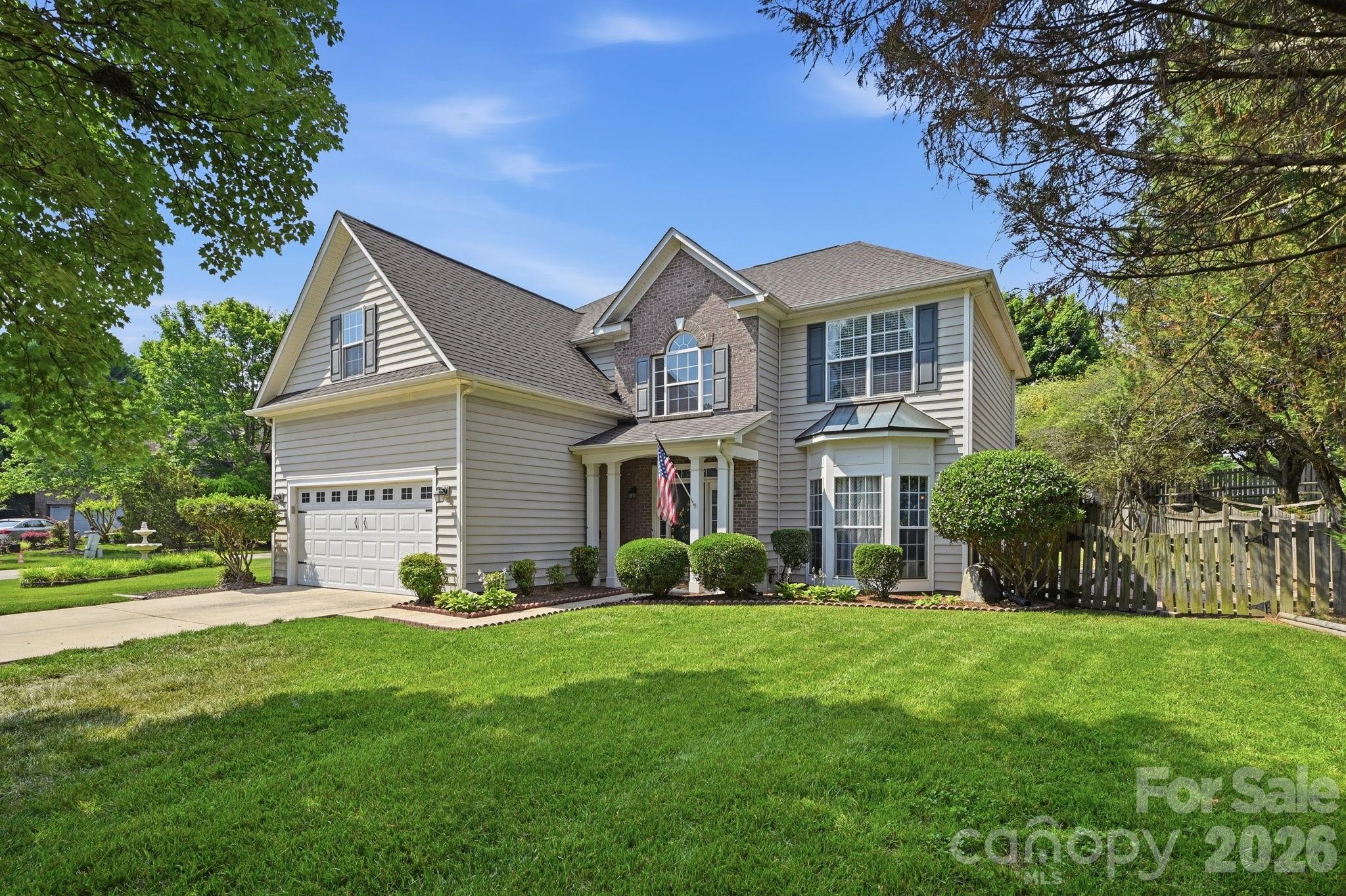 Photo 3 of 8918 Magennis Grove Court, Charlotte, NC