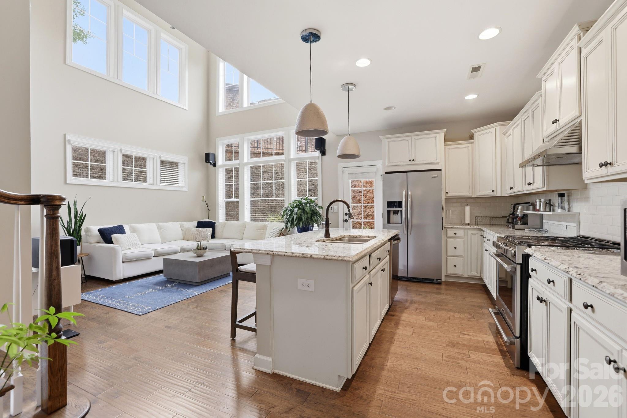 Photo 4 of 16148 Lost Canyon Way, Charlotte, NC