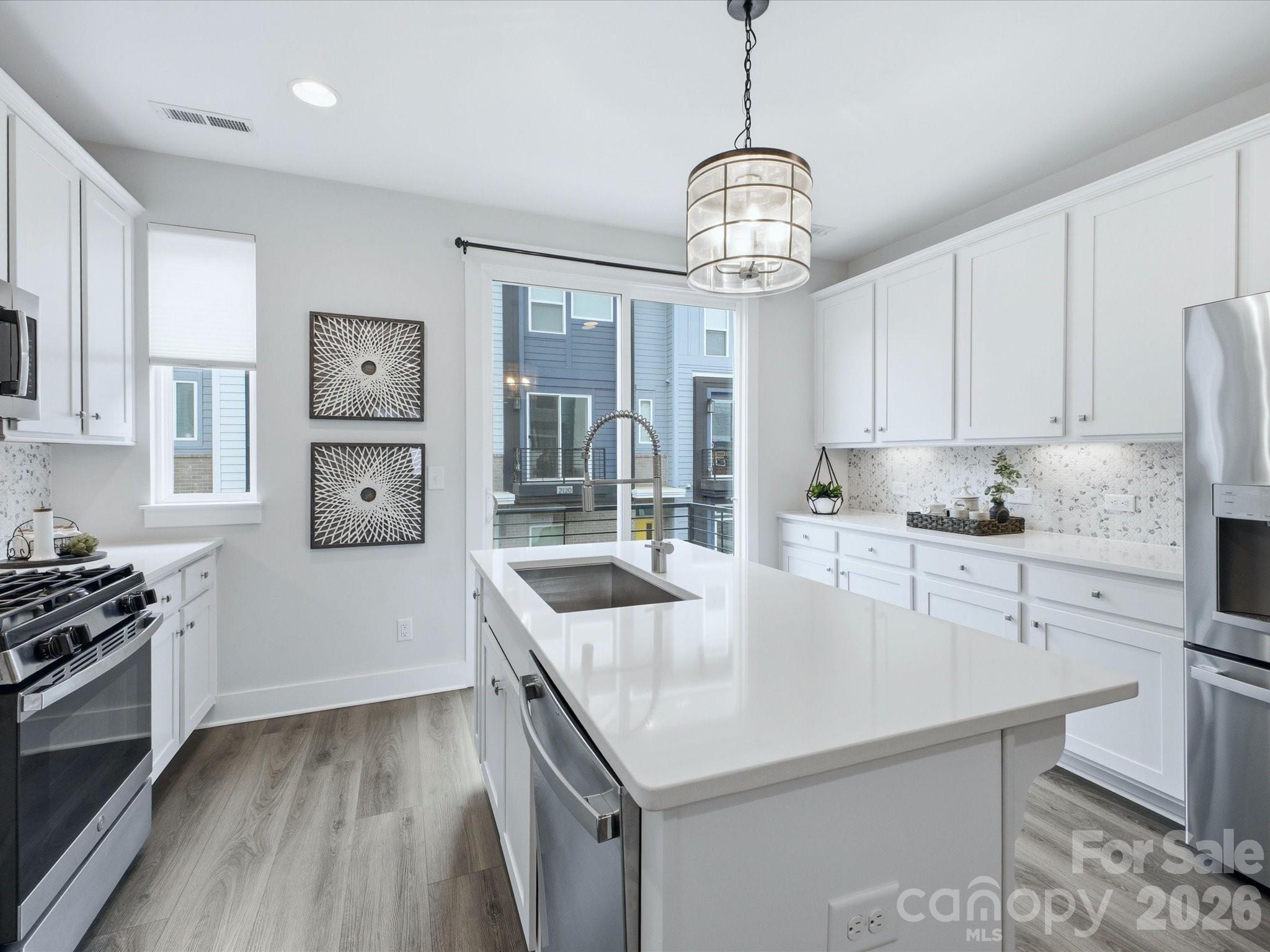 2140 Electric Lane, Charlotte, NC - photo 11 of 39