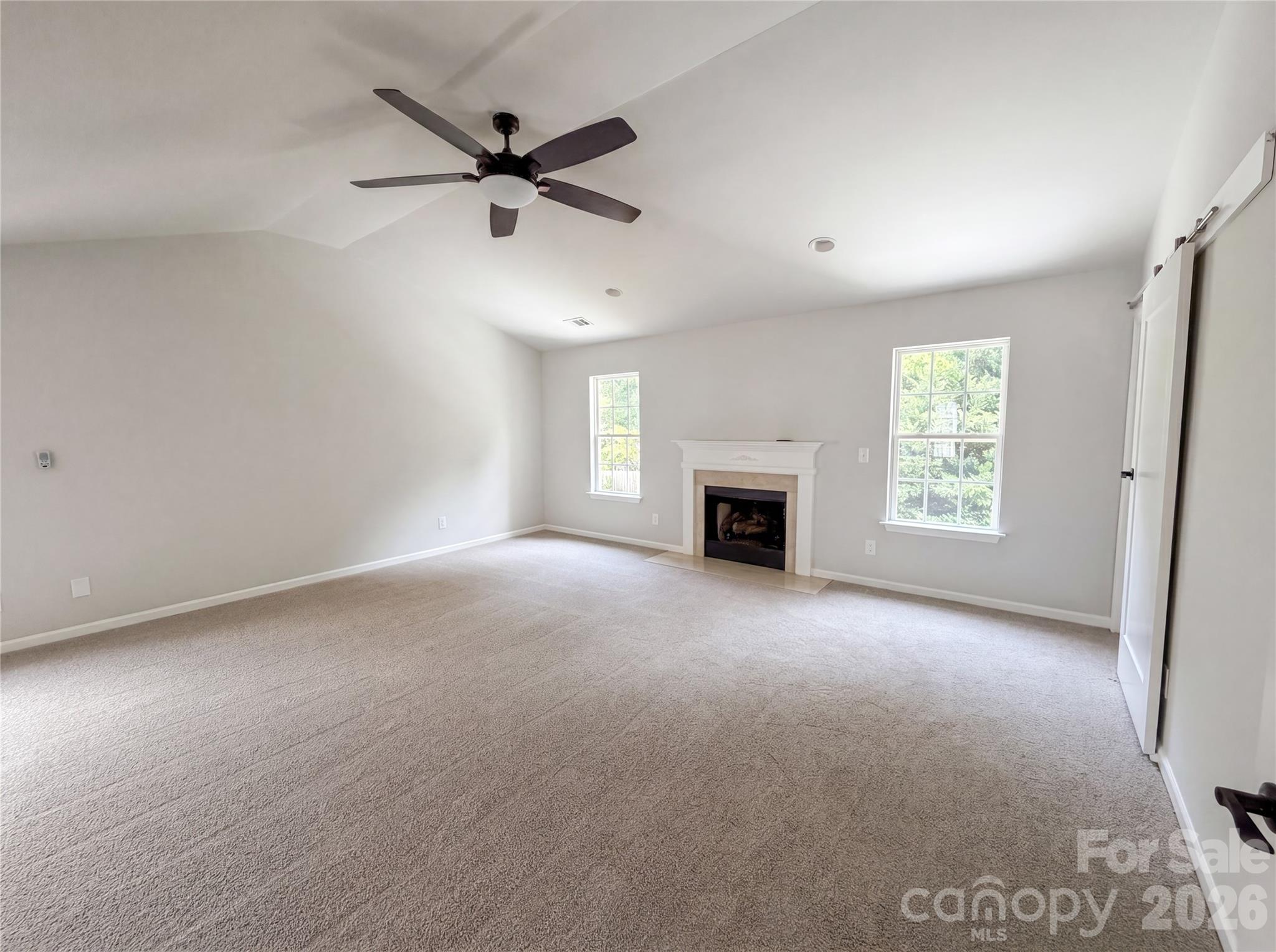 Photo 11 of 4024 Fifendrum Lane, Charlotte, NC